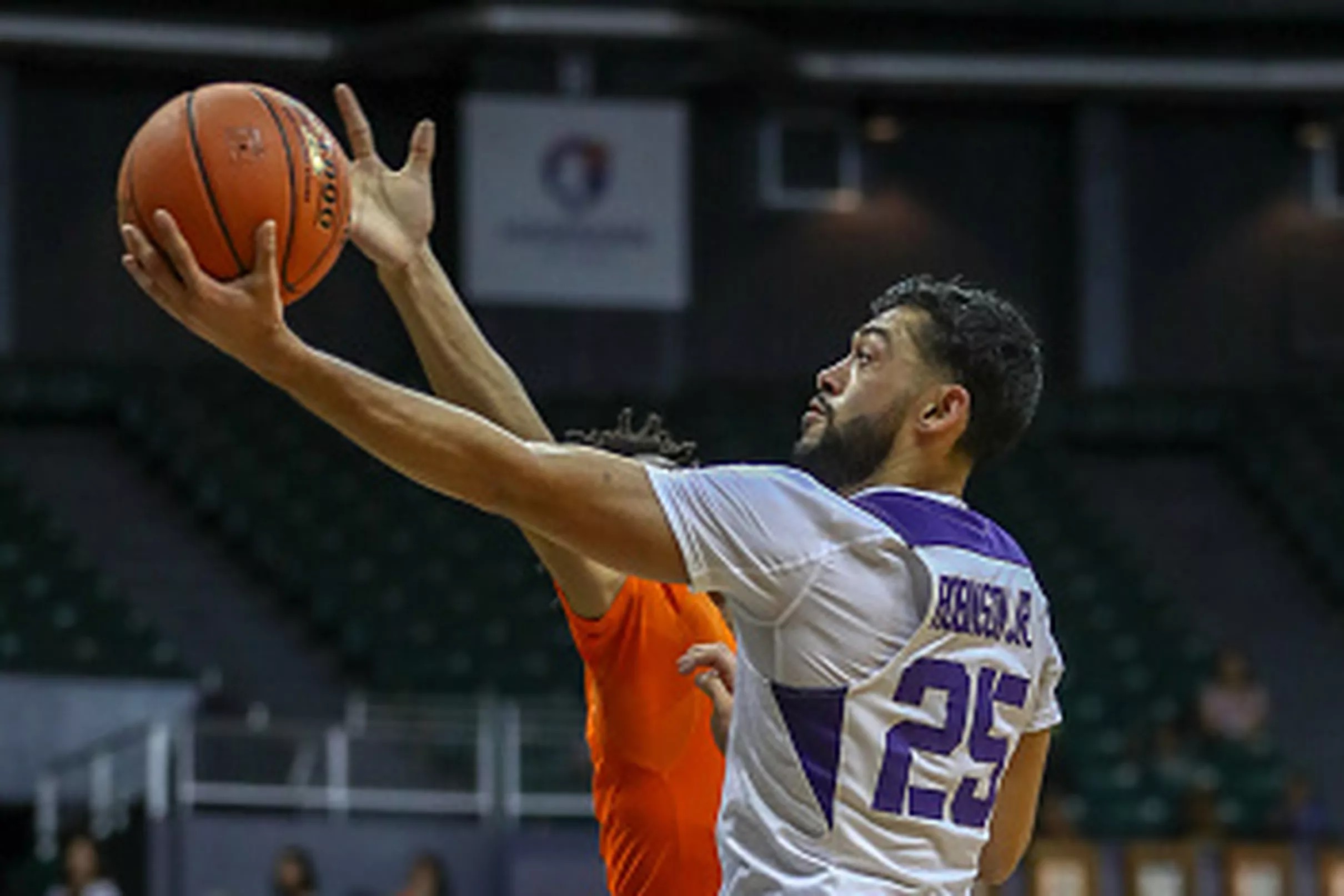 Aloha means assist: Alex Robinson ties assist record (again) as TCU ...