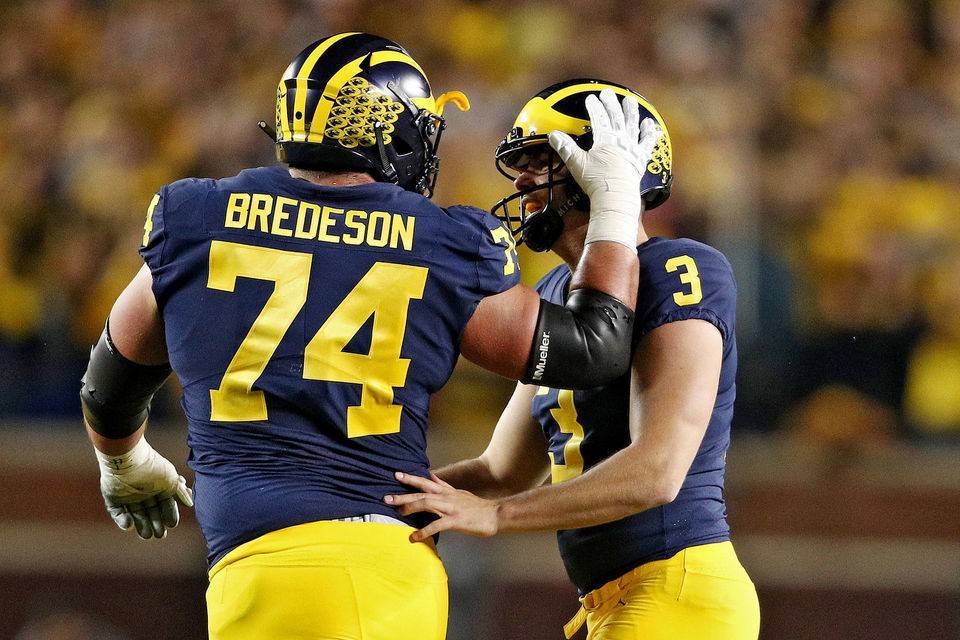 Michigan OL Ben Bredeson leans toward returning for senior season