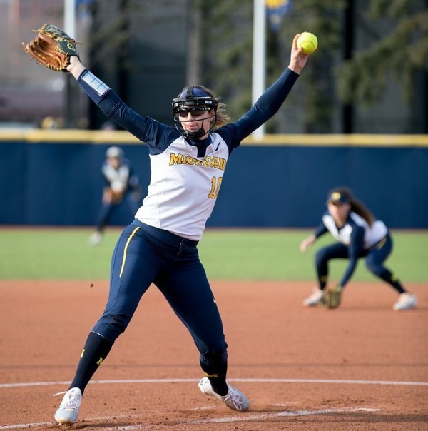 Michigan football team arrives in Paris, and so far it's all fun