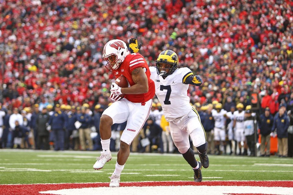 Michigan QB Brandon Peters evaluated for head injury after Wisconsin loss