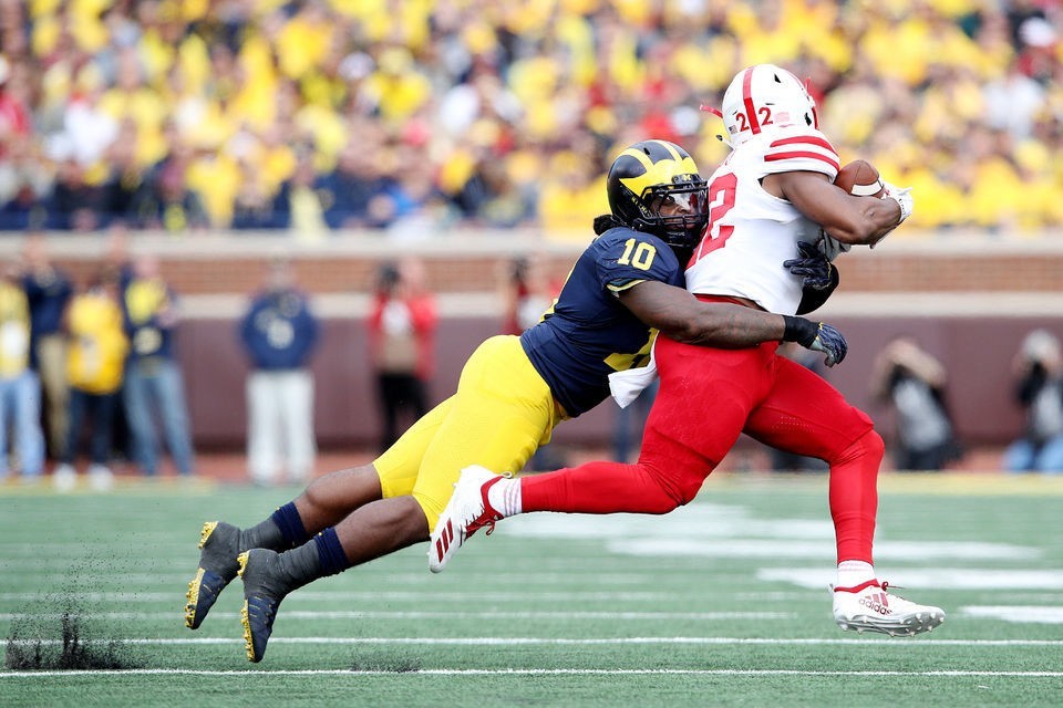 LB Devin Bush's speed nothing new to his Michigan teammates