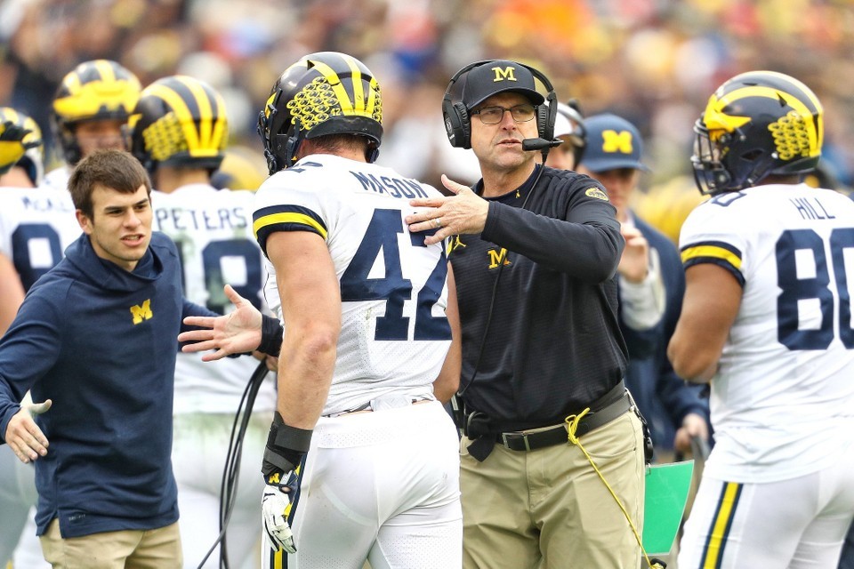 Michigan fullback Ben Mason could play both ways in 2018