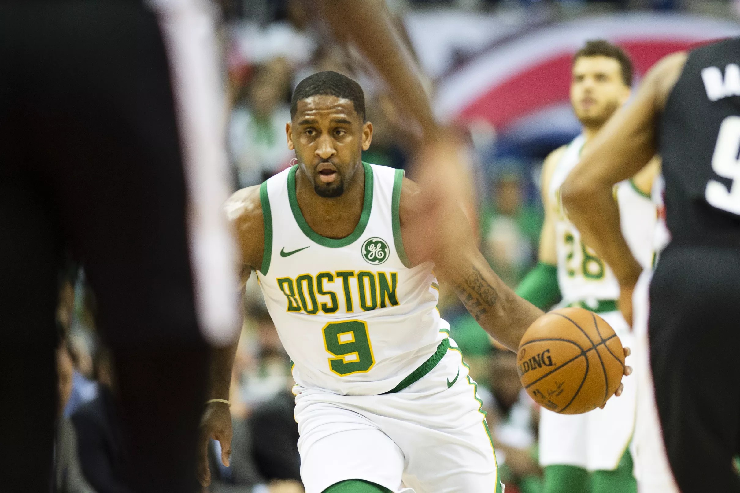 Brad Wanamaker steps up in Celtics' regular-season finale