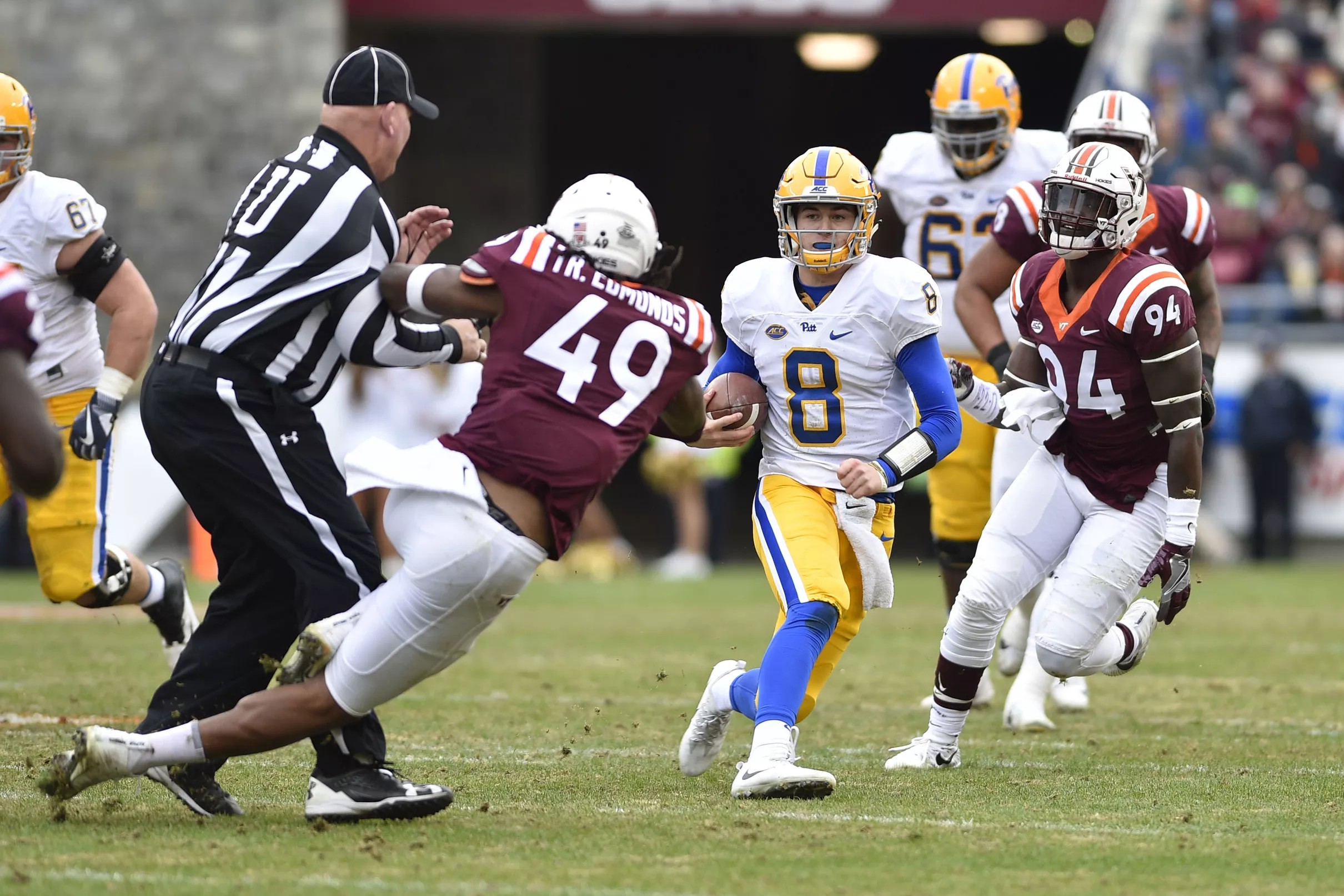 Pitt quarterback Kenny Pickett deserves start against Miami