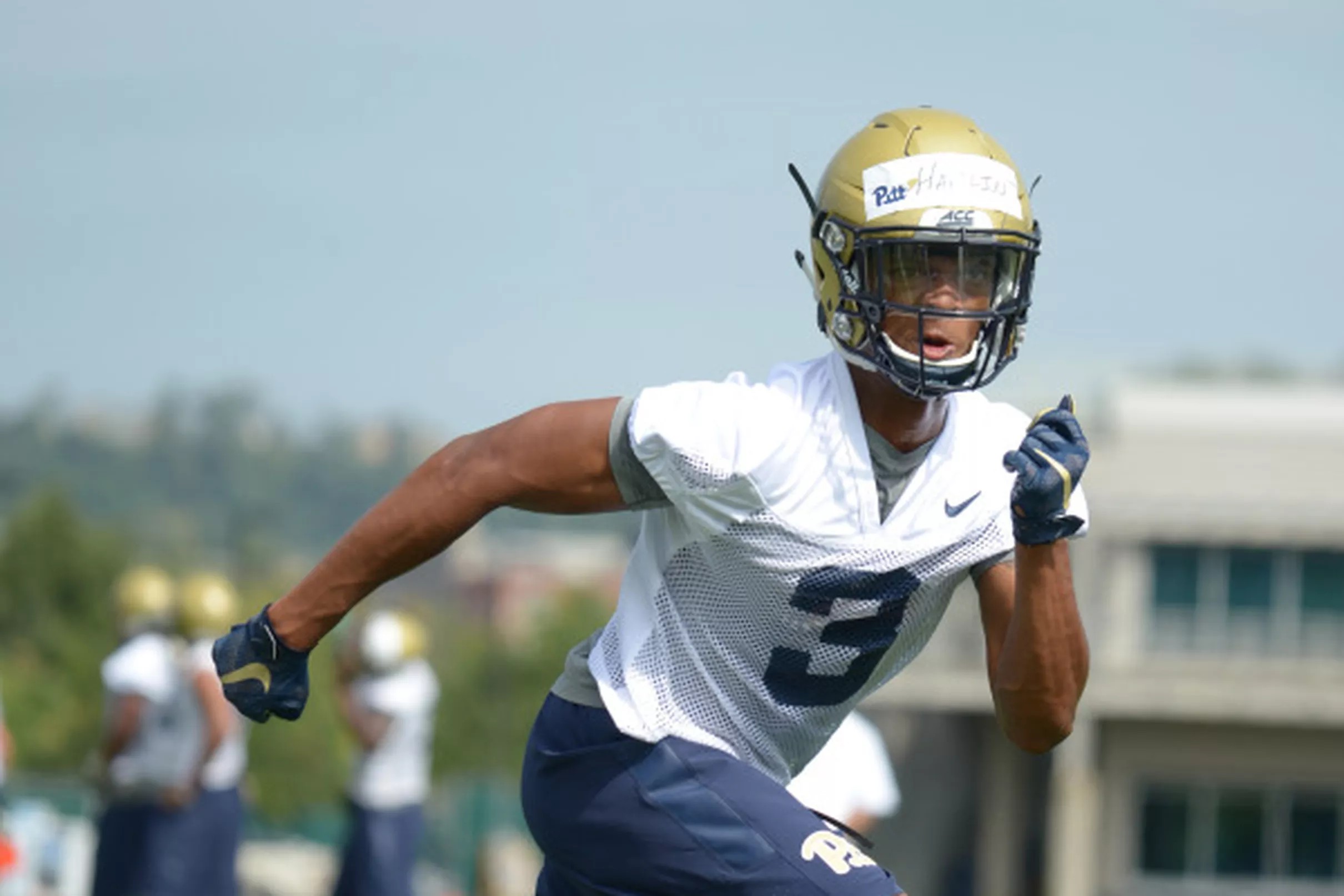 Pitt secondary draws praise from head coach Pat Narduzzi
