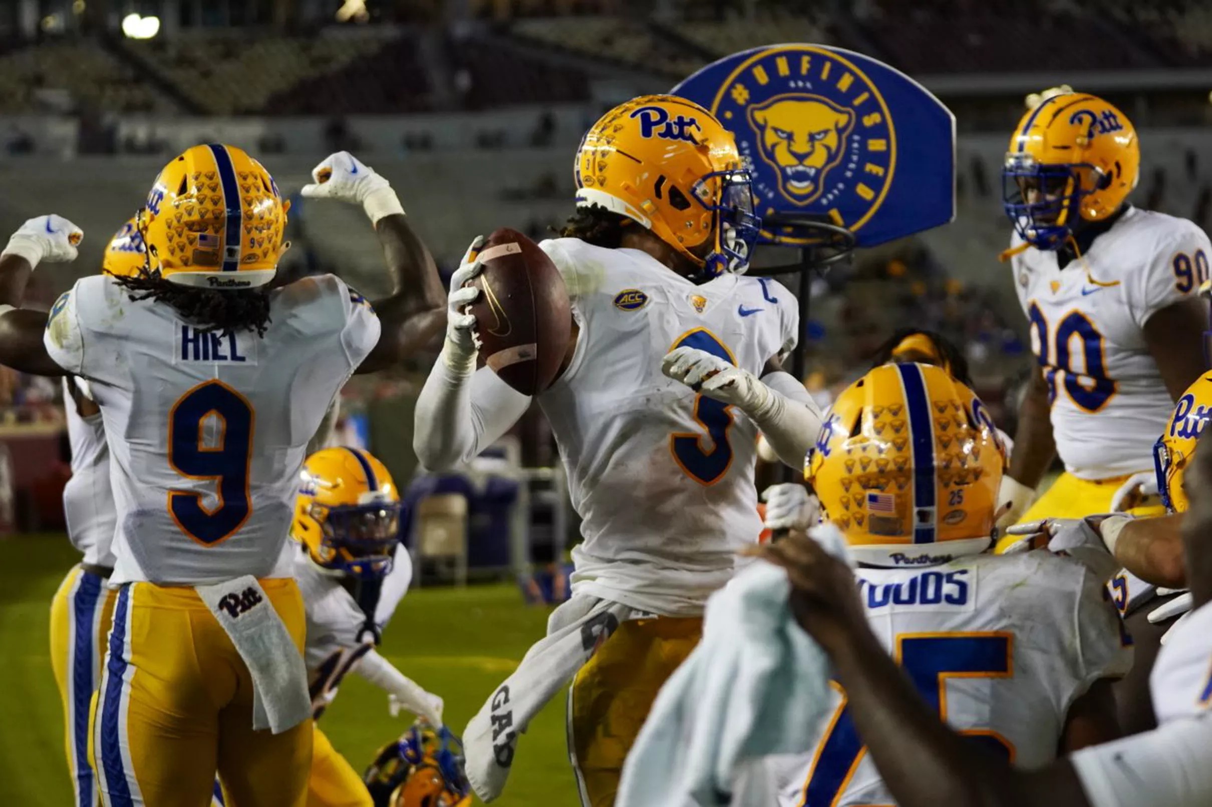 Pitt secondary shines in 41-17 rout of Florida State