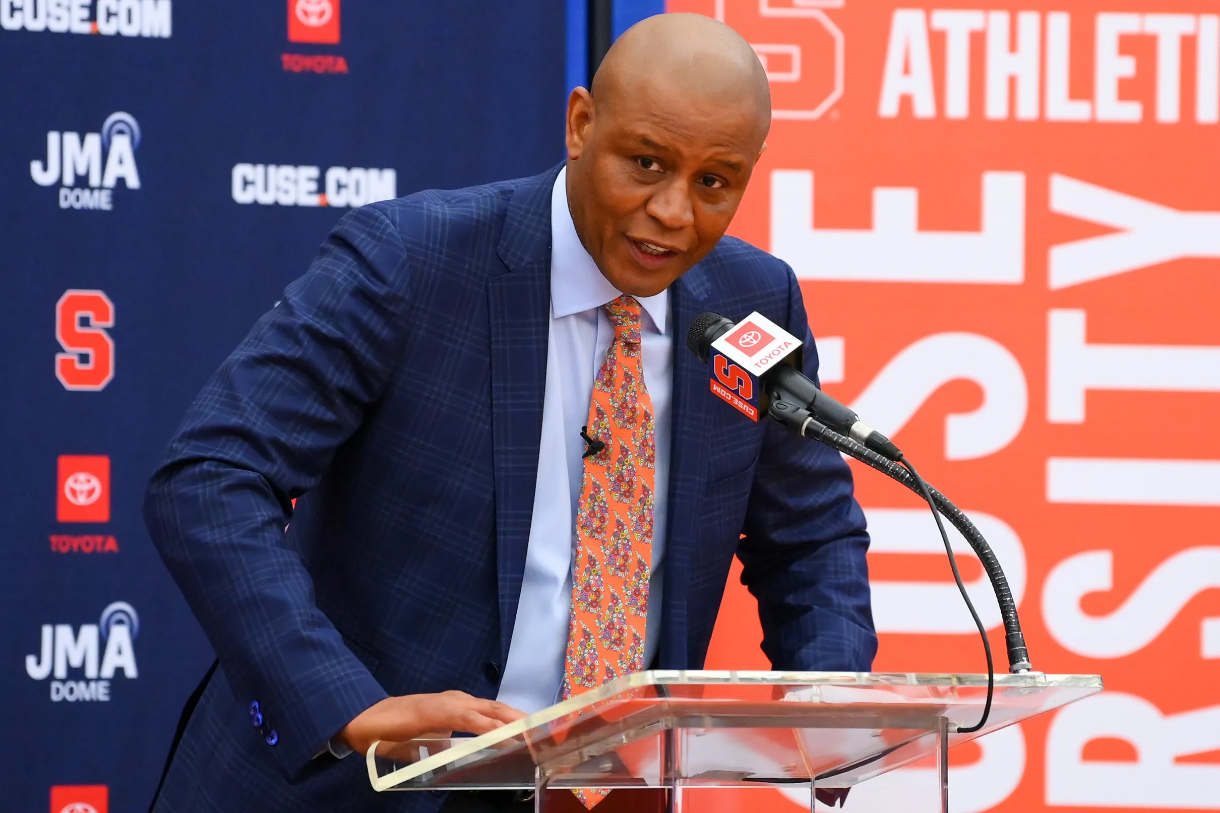 Syracuse men’s basketball: Adrian Autry visits top 2024 forward
