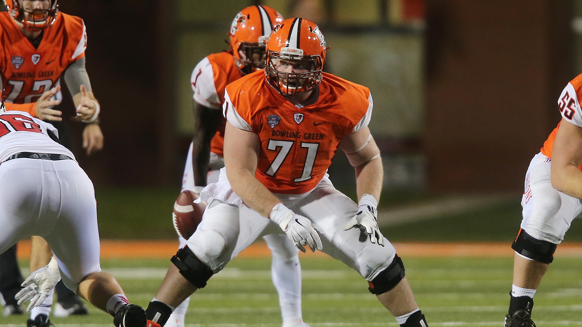 Syracuse Football Adds Five Staff Members