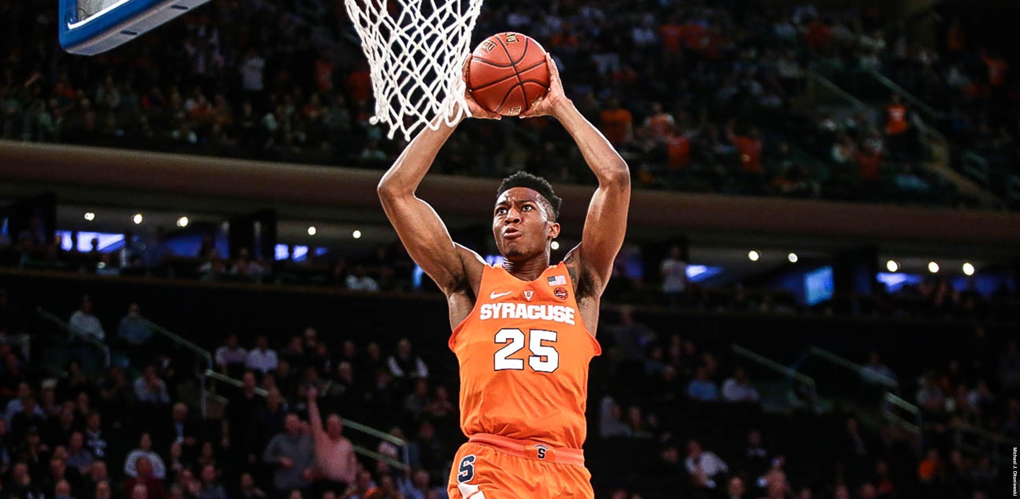 'Cuse Knocks Off UConn in Jimmy V Classic