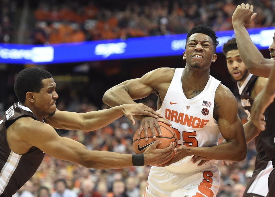 Tyus Battle struggles in loss to St. Bonaventure; credit Idris Taqqee