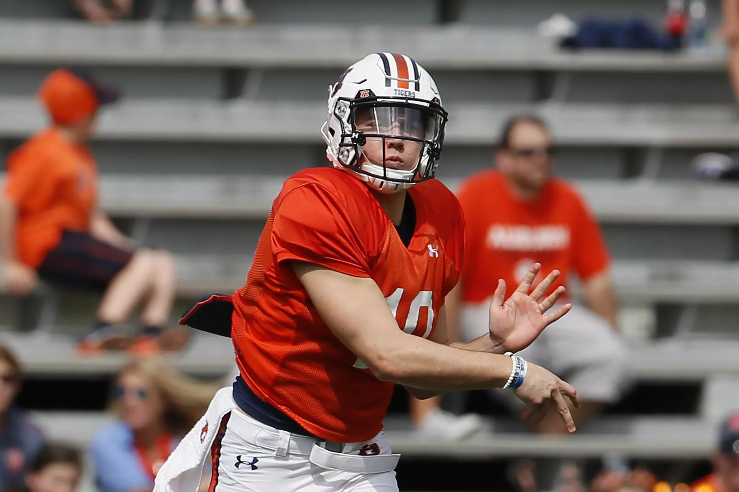 DECISION2019: Bo Nix Named Starter