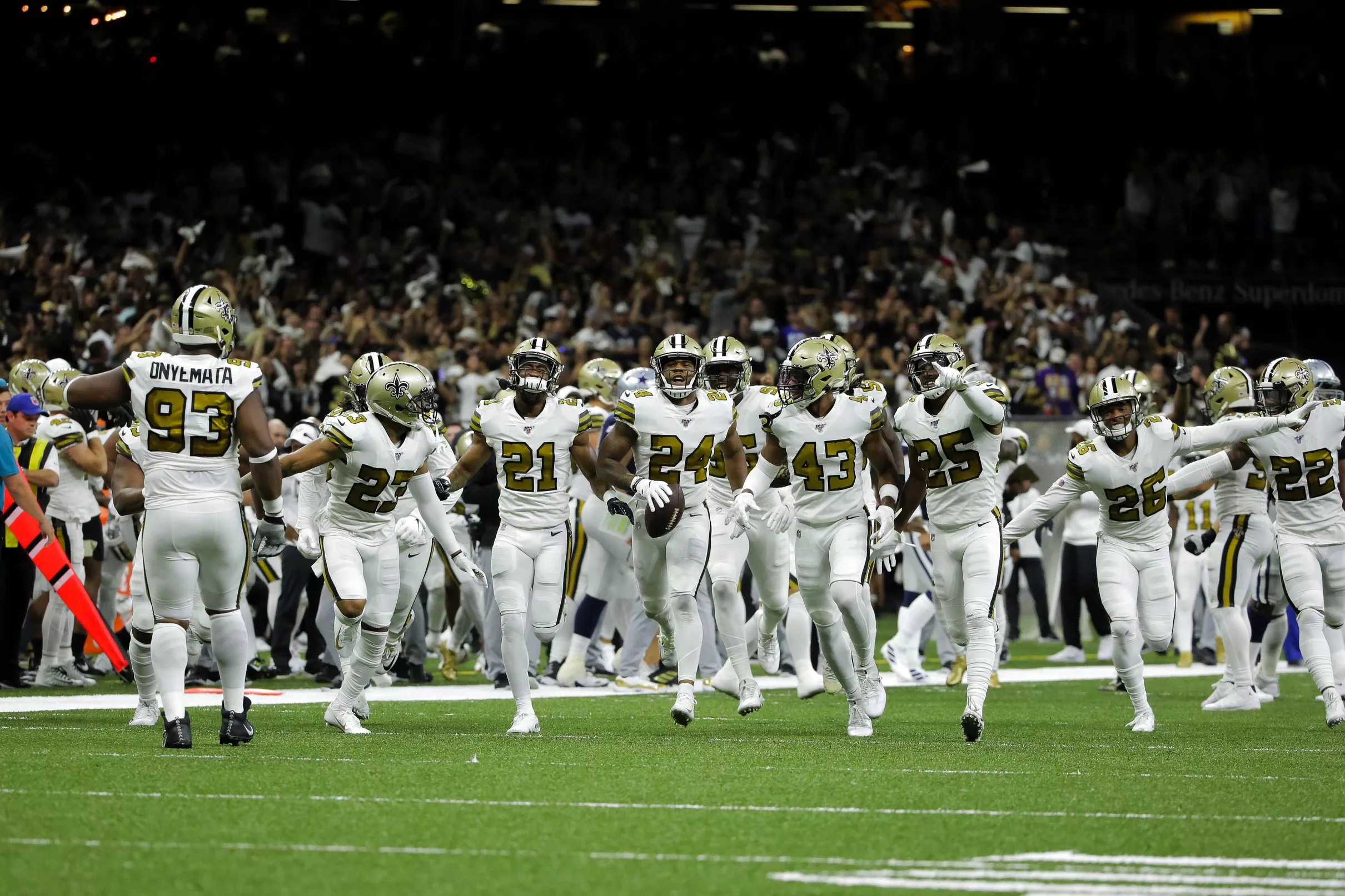 Saints Return the Favor, Defeat Cowboys 12-10