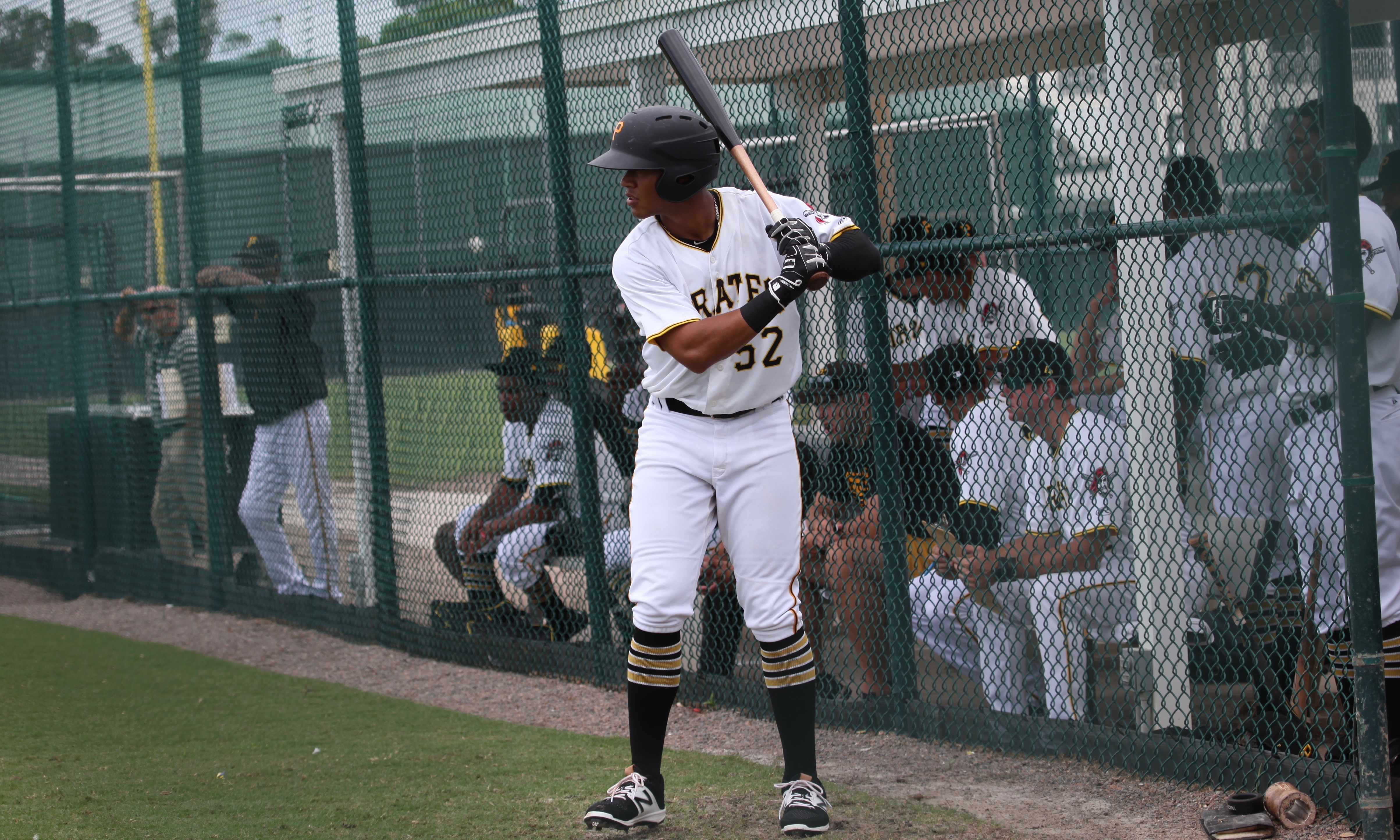 Calvin Mitchell Receives a Lot of Recognition for His Strong Week at ...