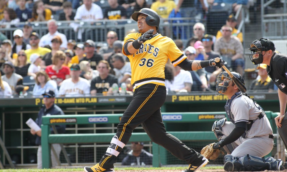 Winter Leagues: Jose Osuna Extend Record Hitting Streak with Home Run