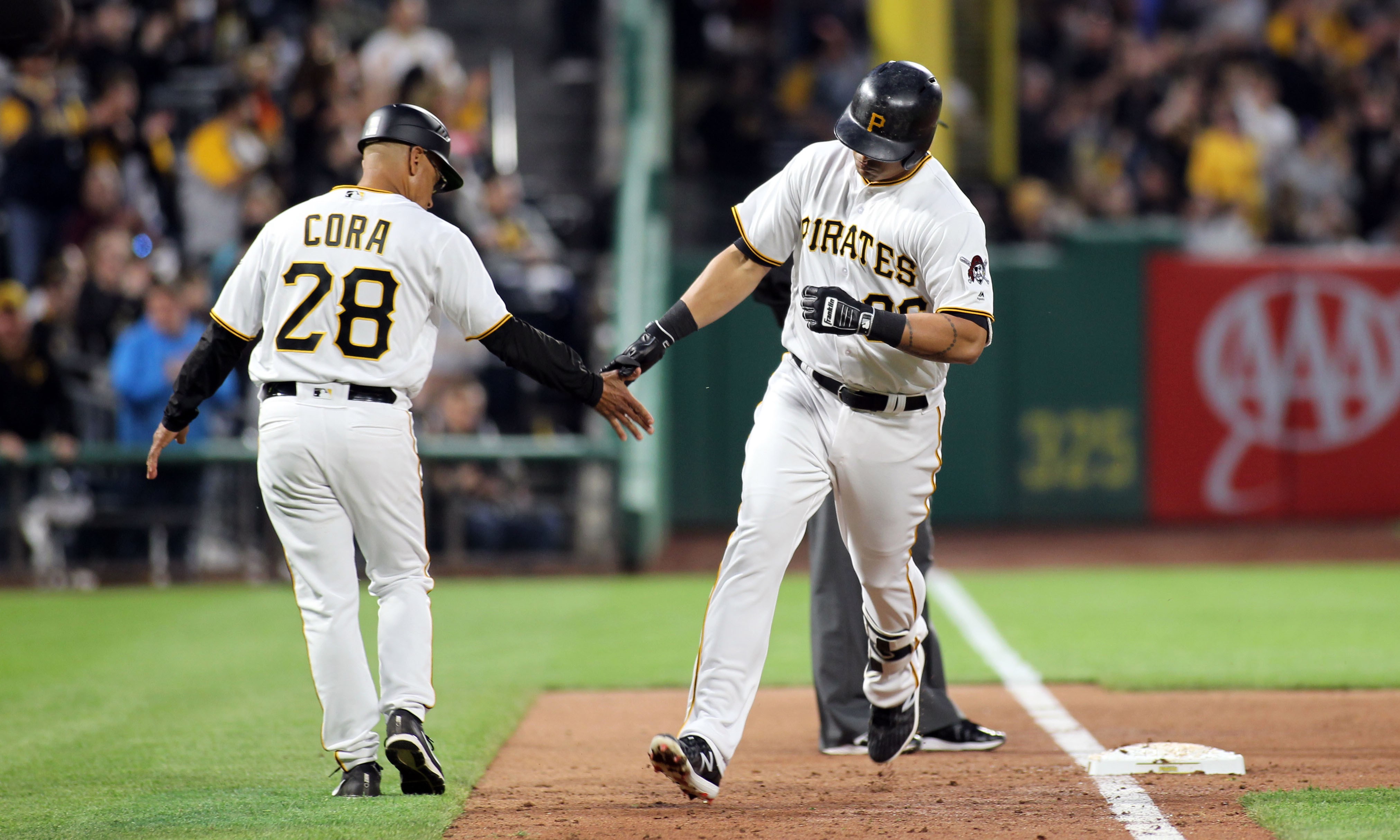 Jose Osuna is Going to Give the Pirates a Tough Decision