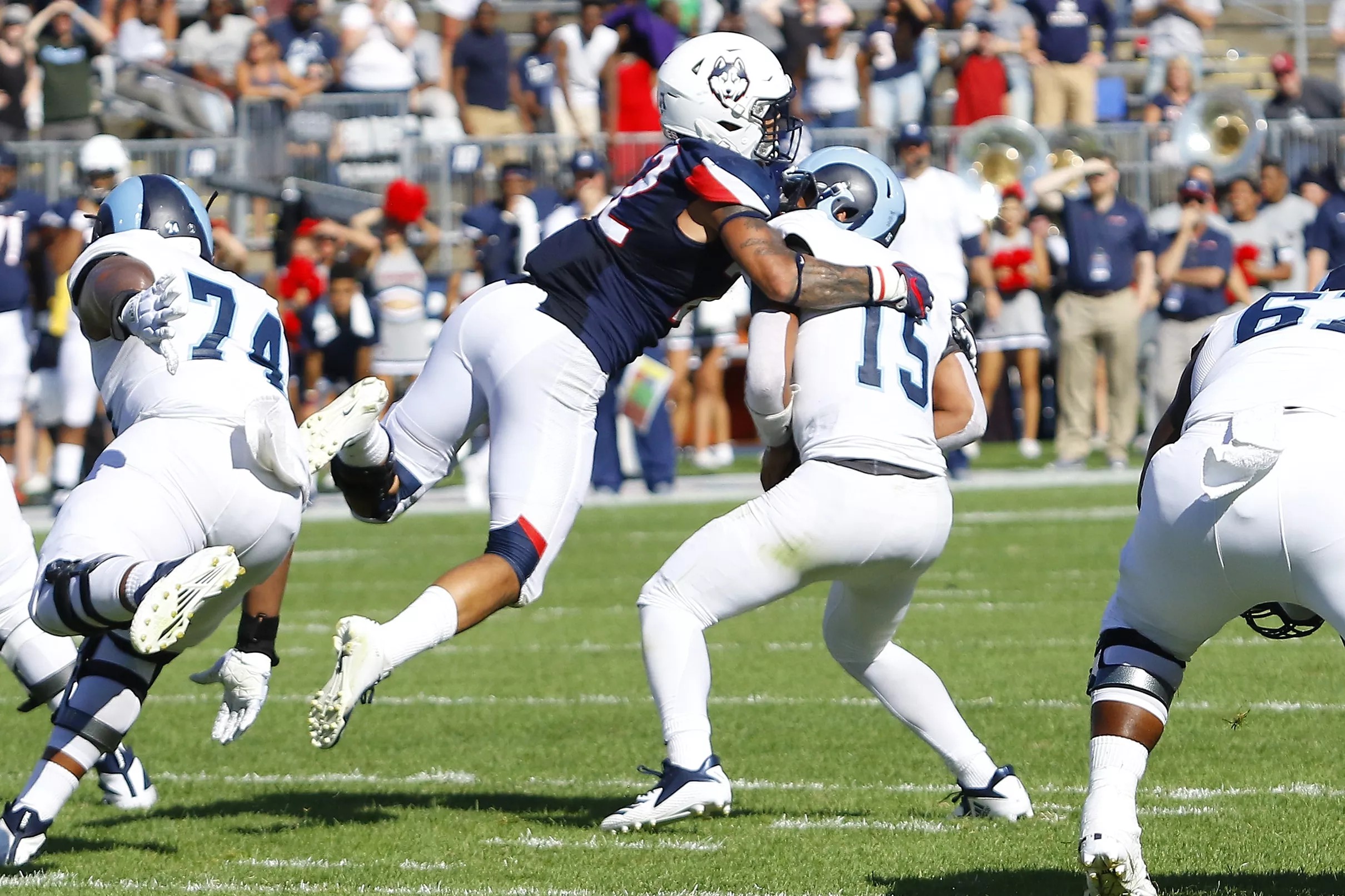 Hit The UConn Links: Eli Thomas an Inspiration; Coombs Says Goodbye - 4 ...