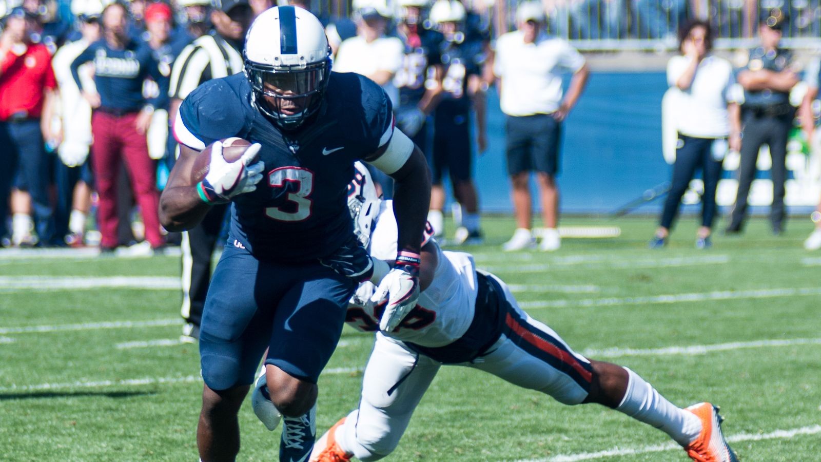 UConn Football RB Ron Johnson Announces He Will Transfer