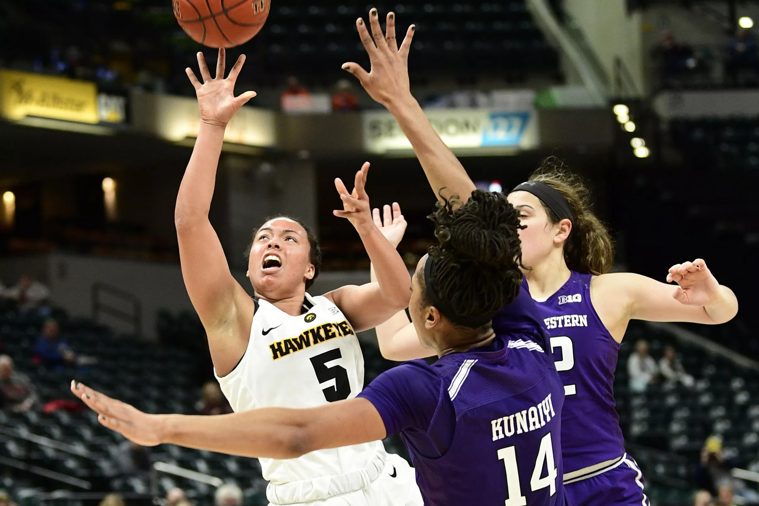 Northwestern women’s basketball loses to Iowa 55-45