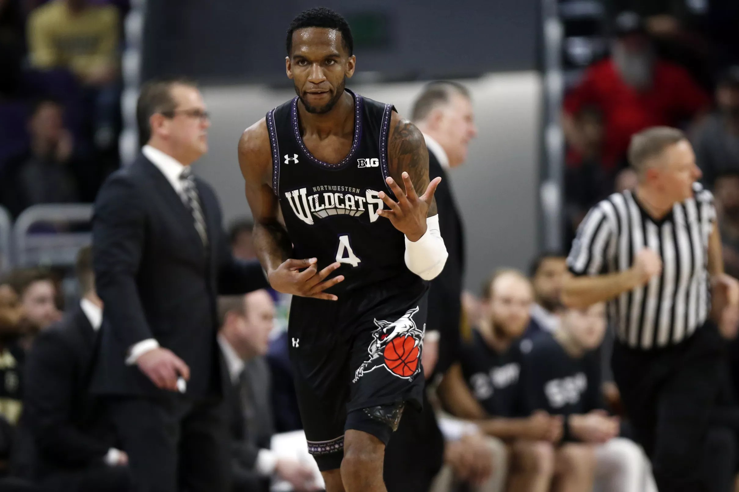 Northwestern basketball player reviews 2019: Vic Law