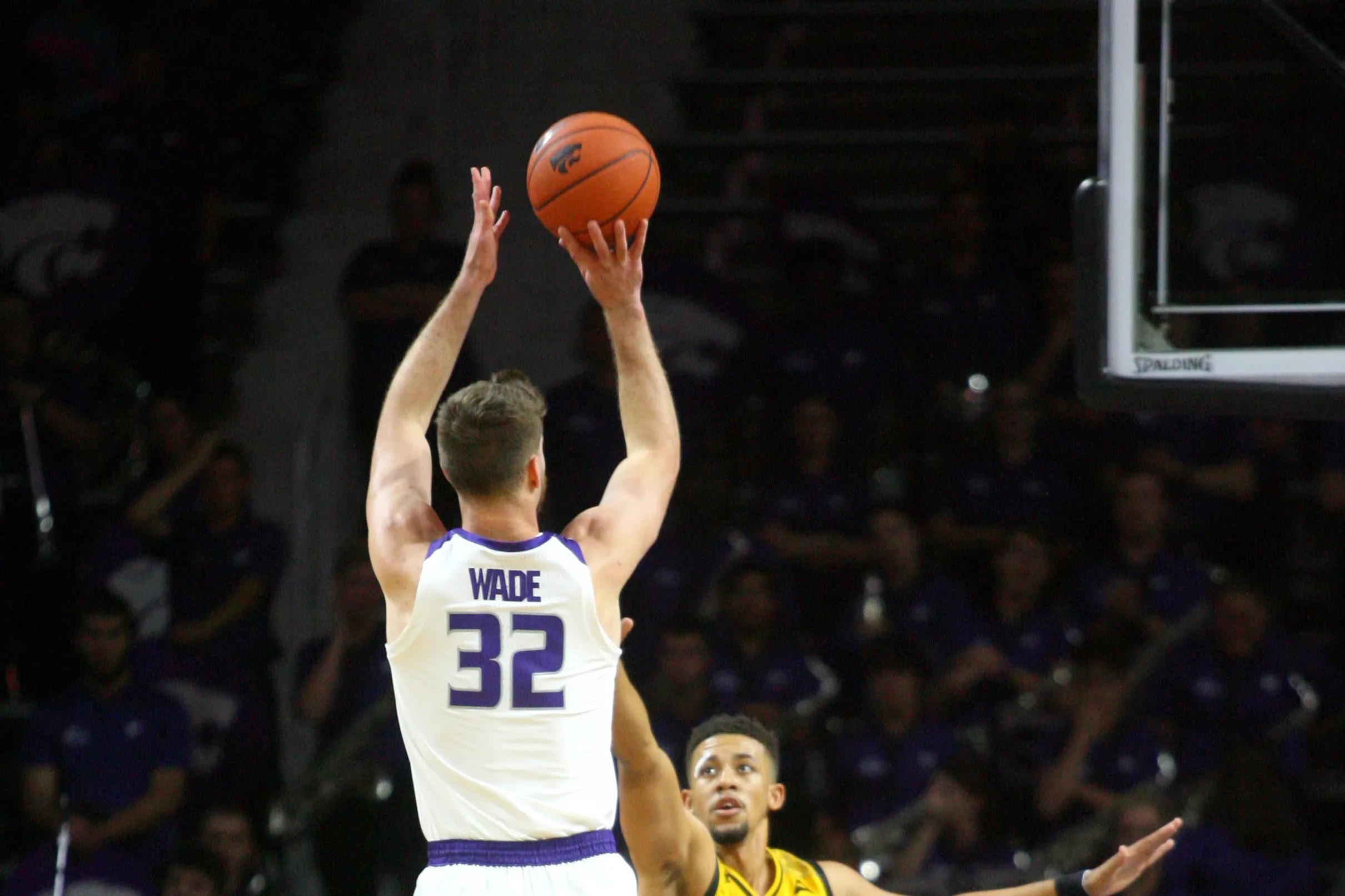 Wildcats Claim Paradise Jam Title with Win Over Missouri