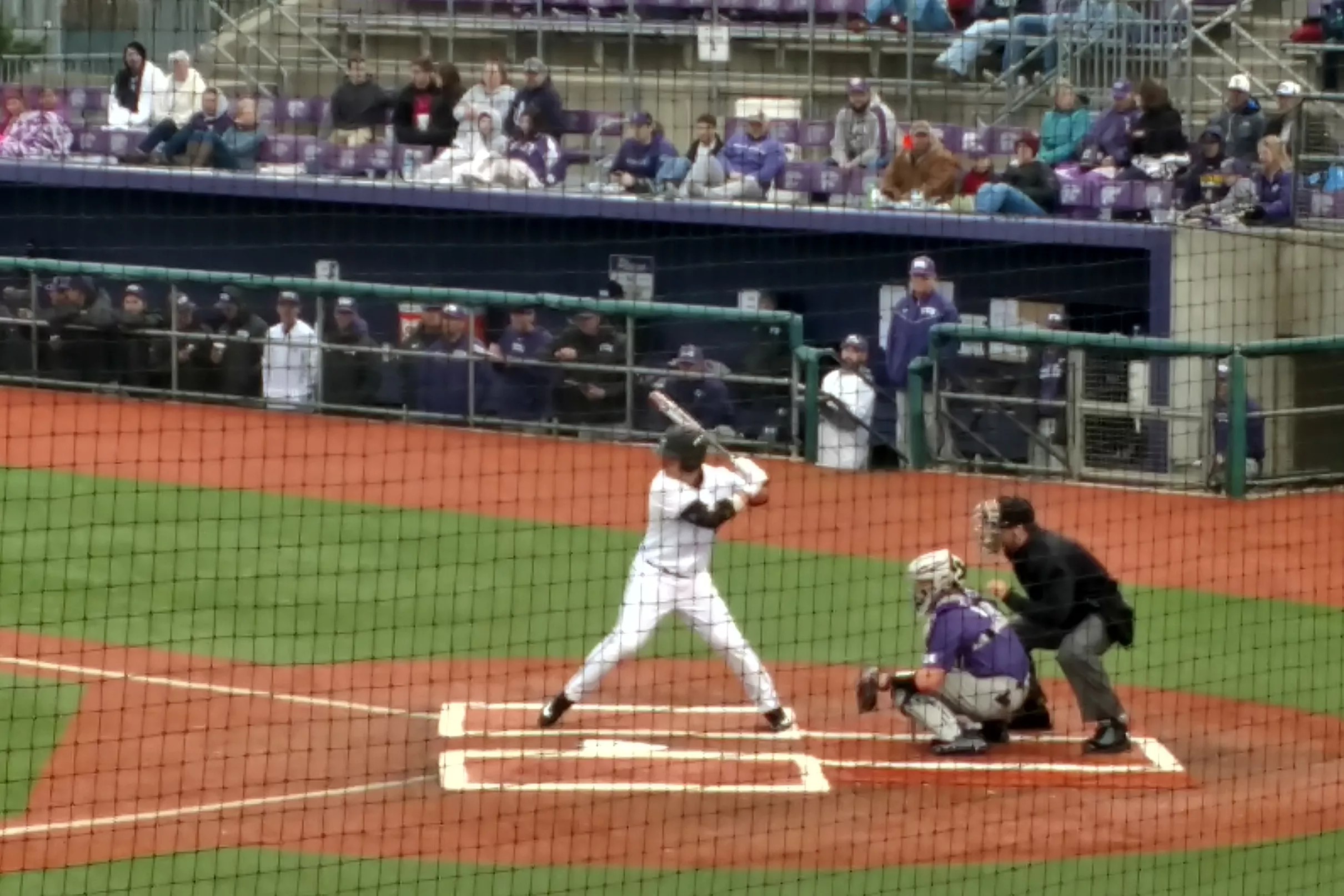 BatCats take on Sooners