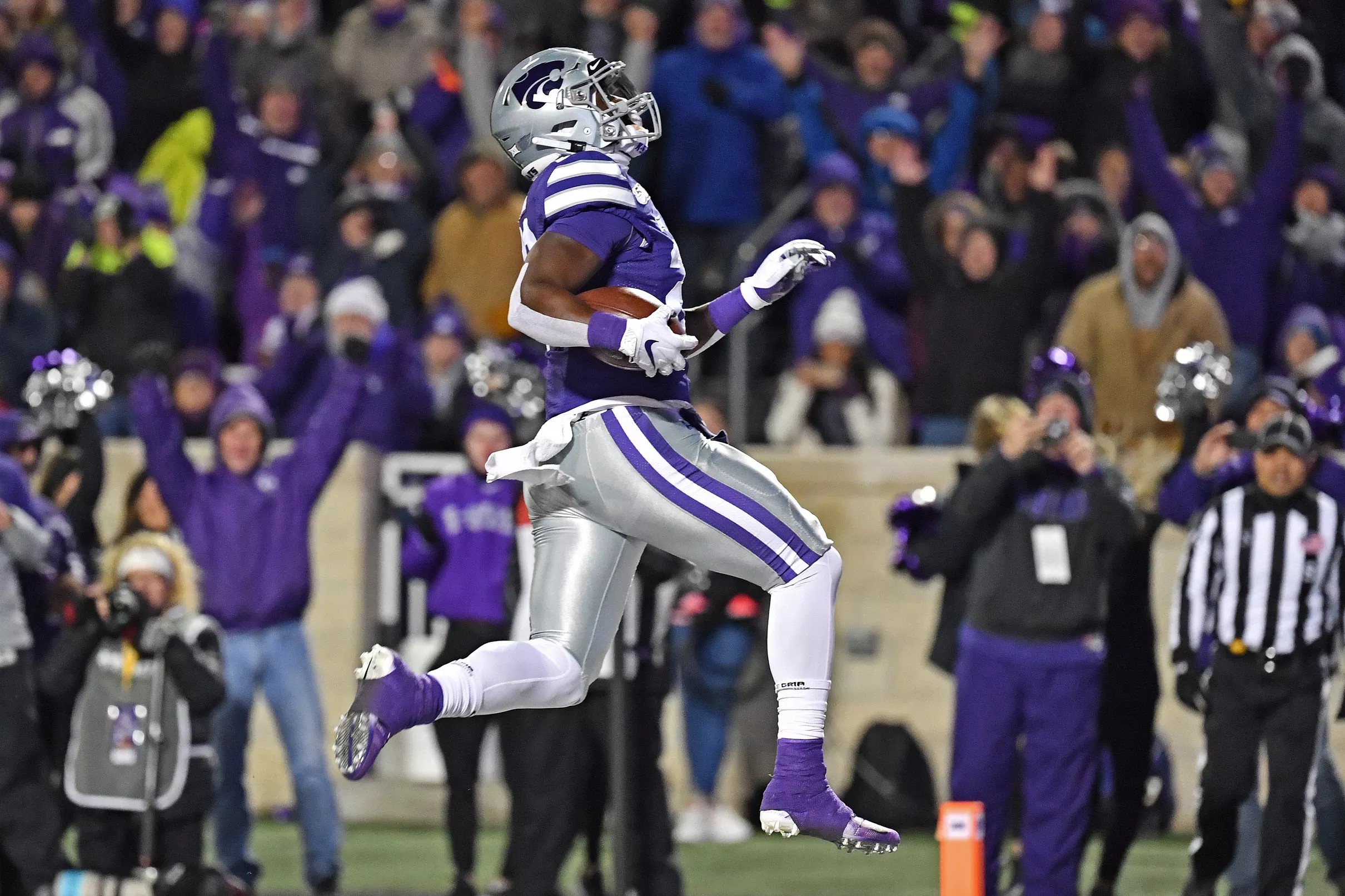 FINAL: Kansas State 27, Iowa State 17 - Wind-Assisted
