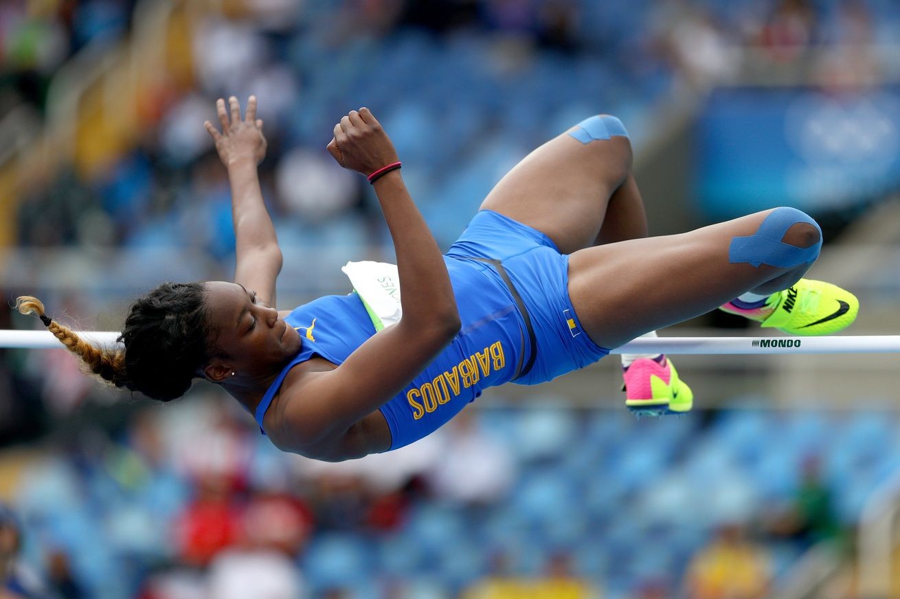 Akela Jones in third place