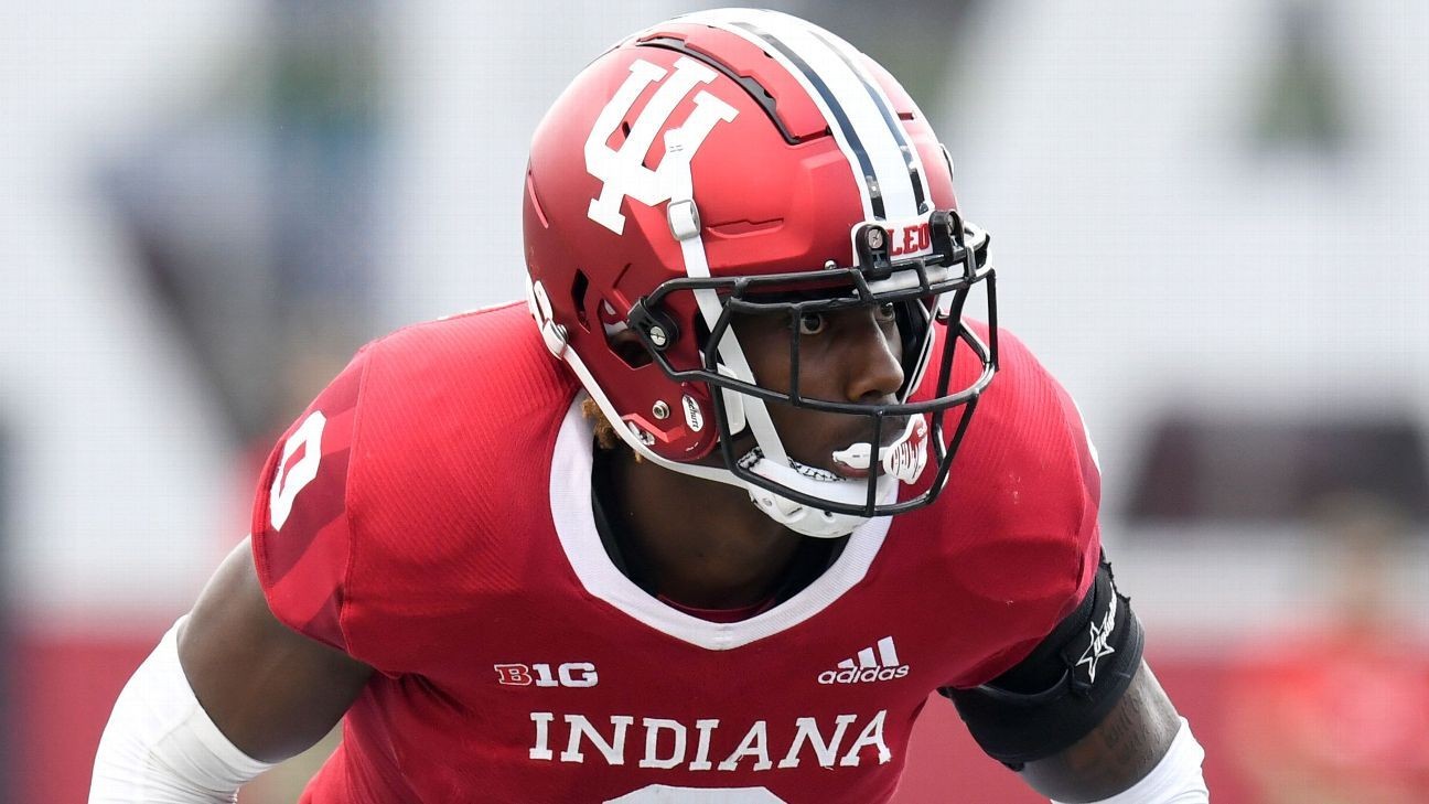 Oklahoma nabs LB Dasan McCullough as transfer from Indiana