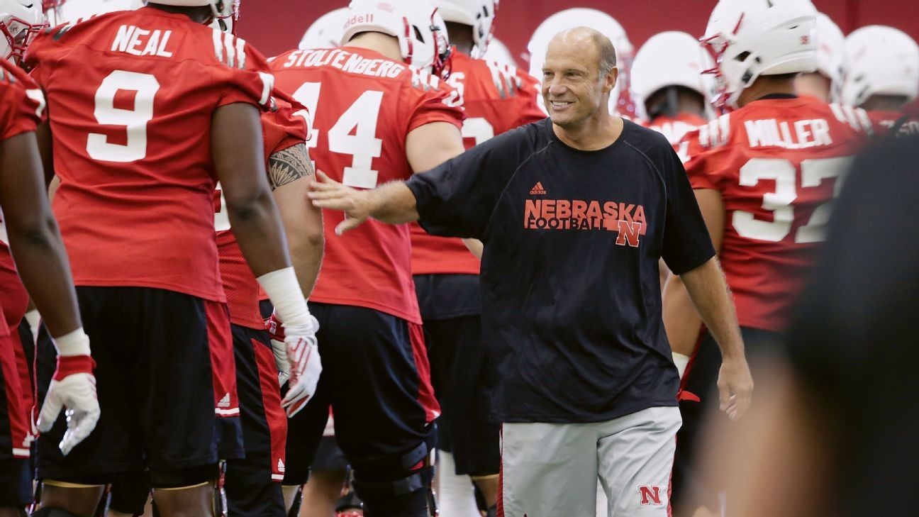 Nebraska Cornhuskers head coach Mike Riley surprises football team with ...