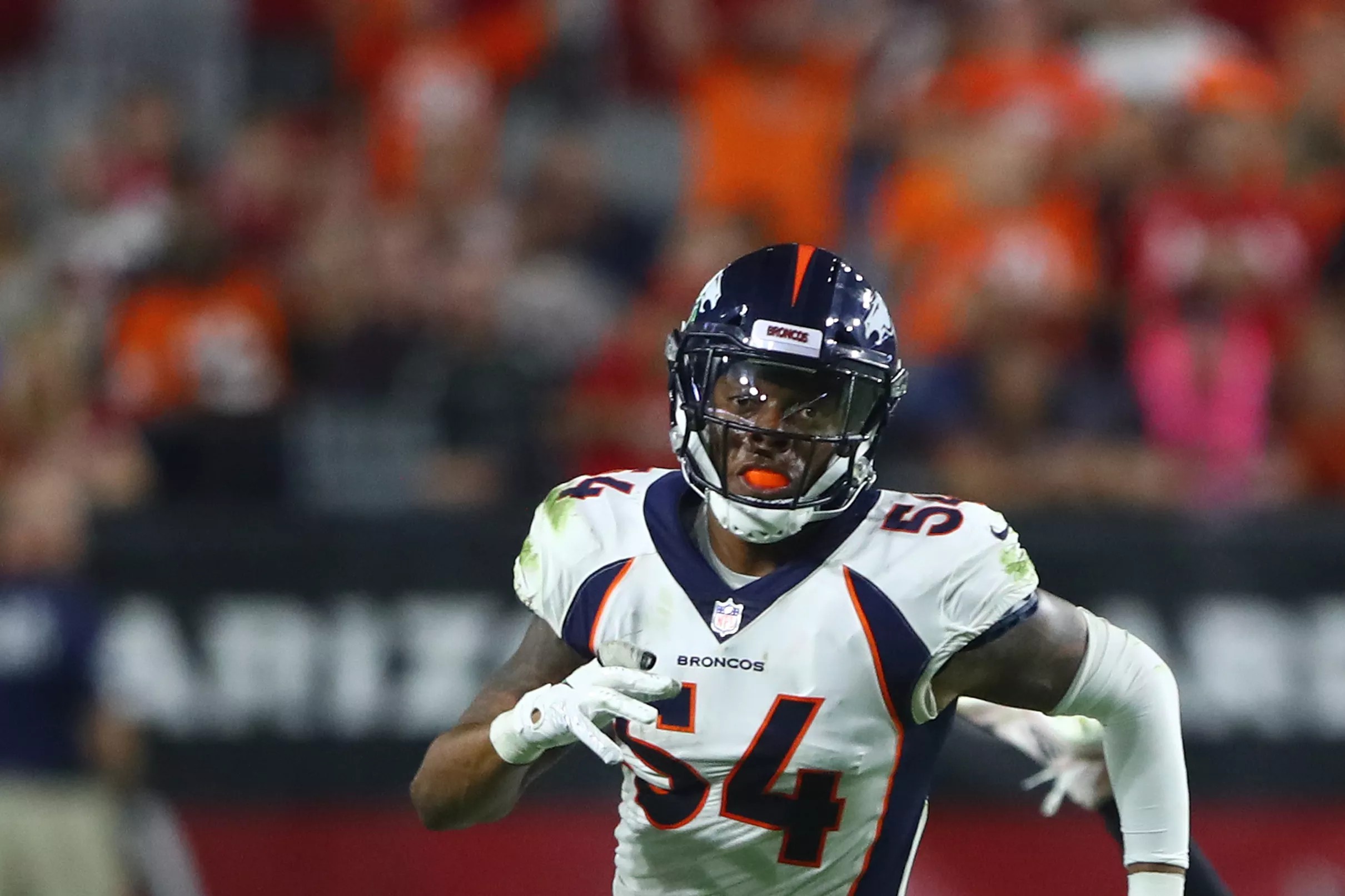 Broncos will note exercise contract option for Brandon Marshall