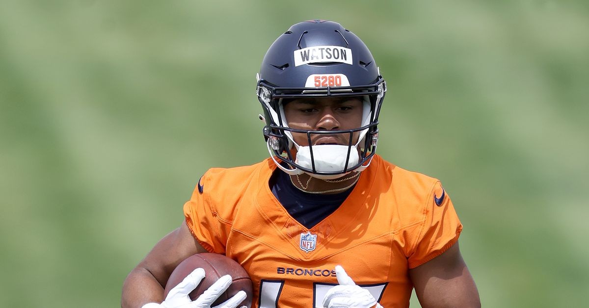 Broncos acquire ILB Austin Calitro in trade with Bengals