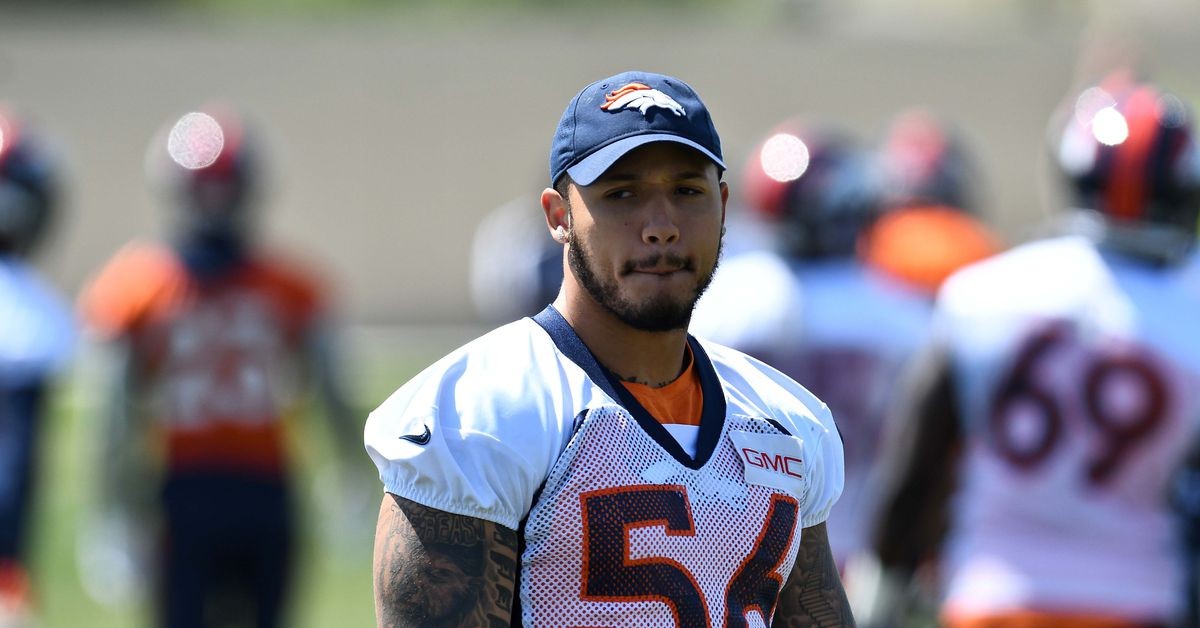 Watch: Shane Ray annihilates Colt McCoy for sack
