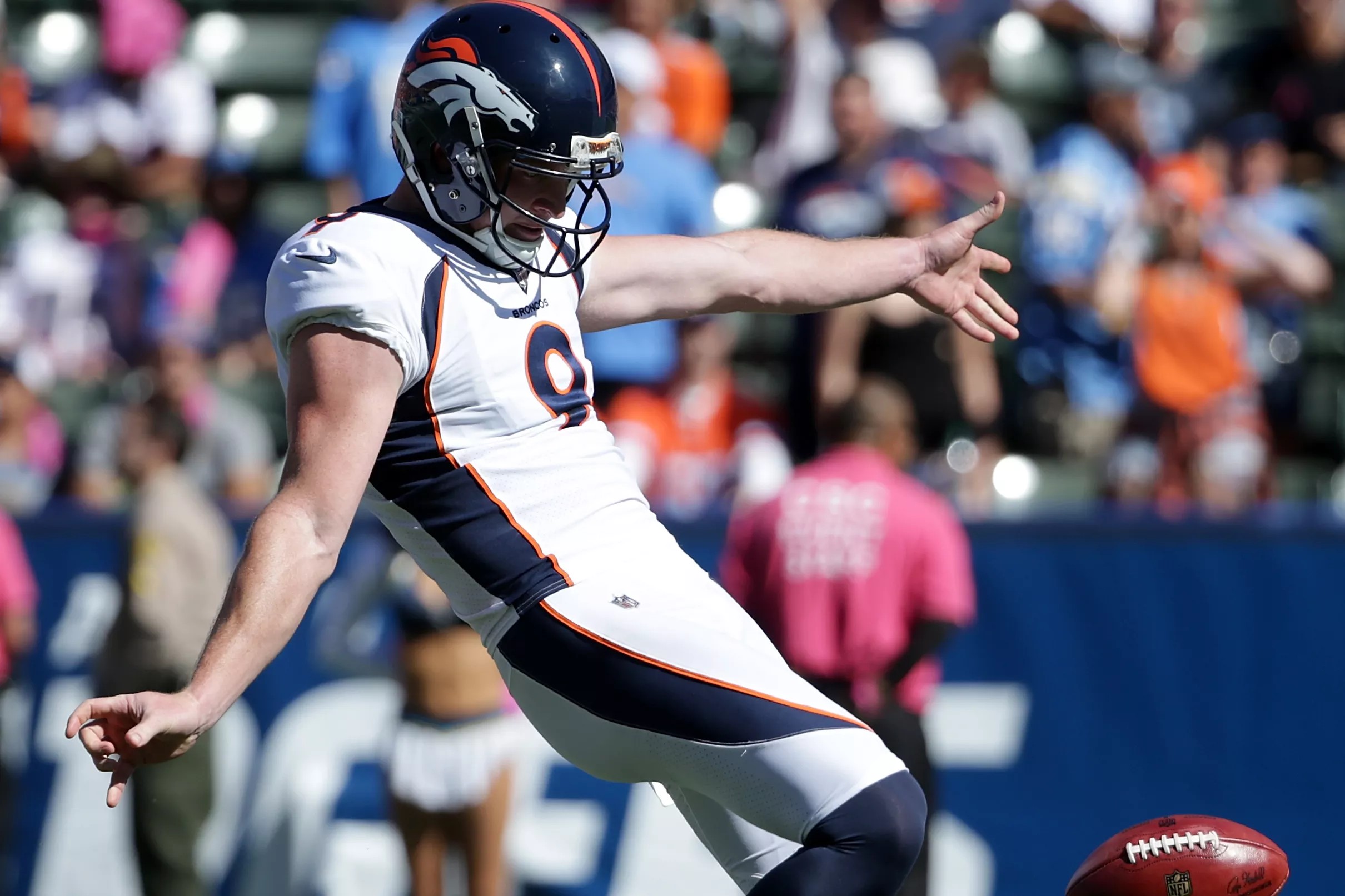 How did Riley Dixon perform in 2017 and why did the Denver Broncos sign ...