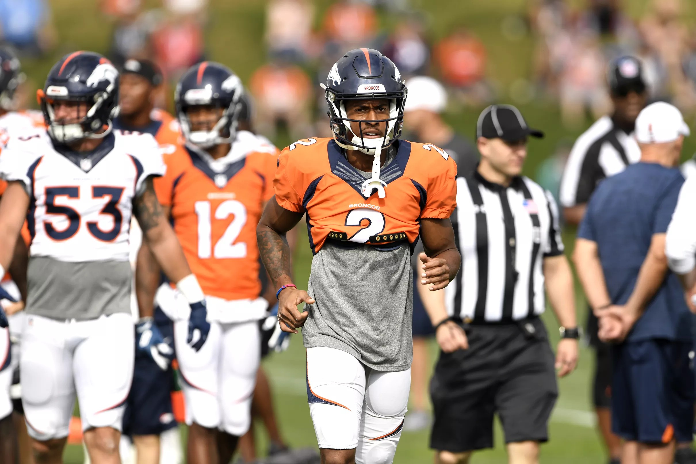 Broncos offense struggles against 49ers defense during the first day of ...