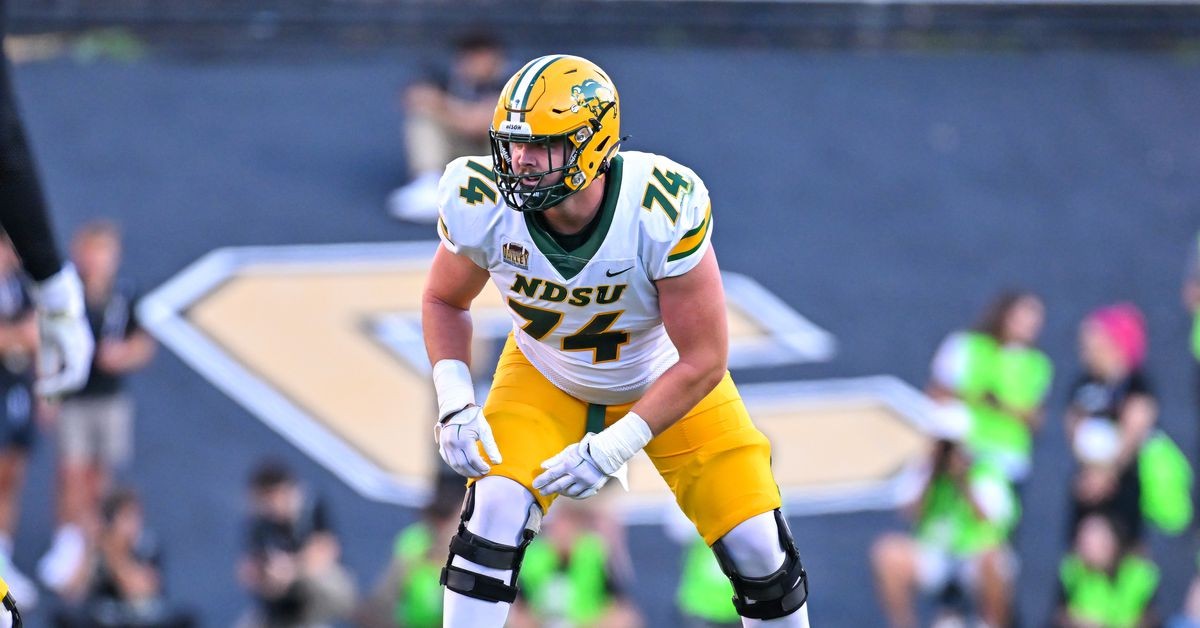 2025 NFL Draft Profile: North Dakota St. offensive lineman Grey Zabel
