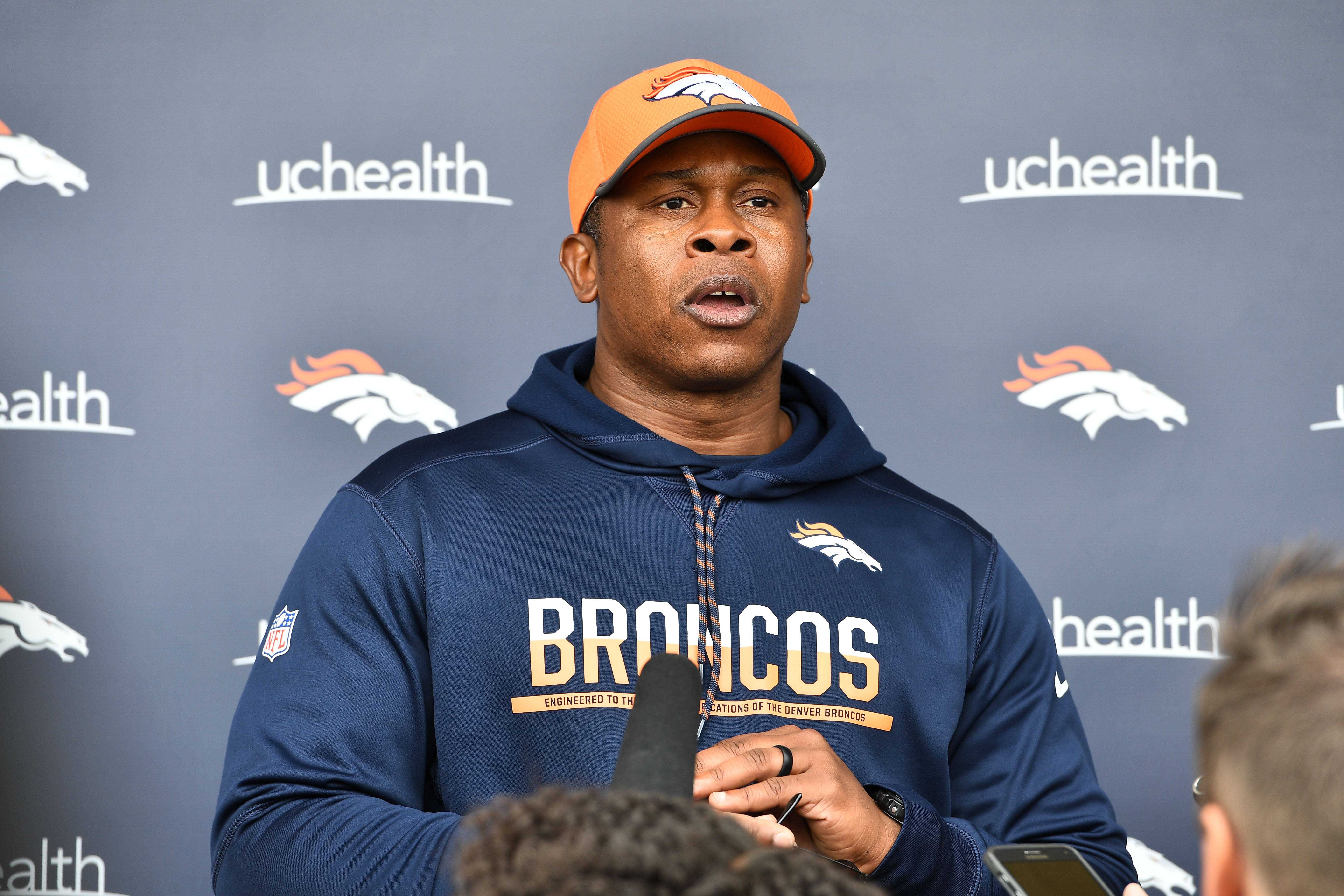 Vance Joseph Gives Broncos Parting Message After Minicamp