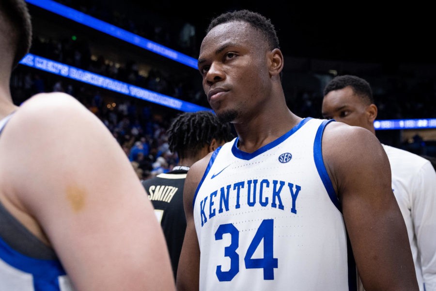 Kentucky mens basketball drops out of final AP Top 25 before March Madness