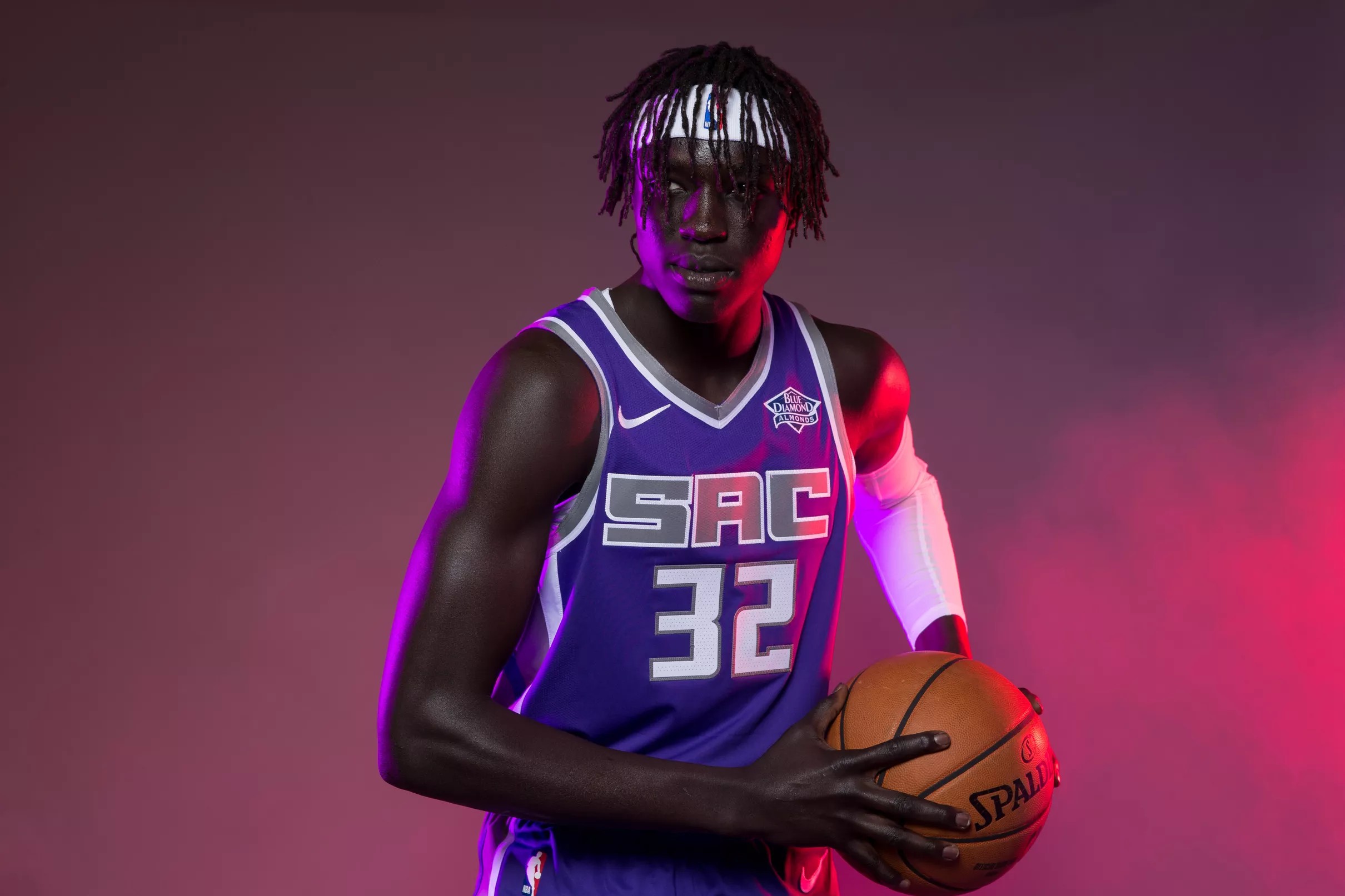 Wenyen Gabriel shines in Summer League opener