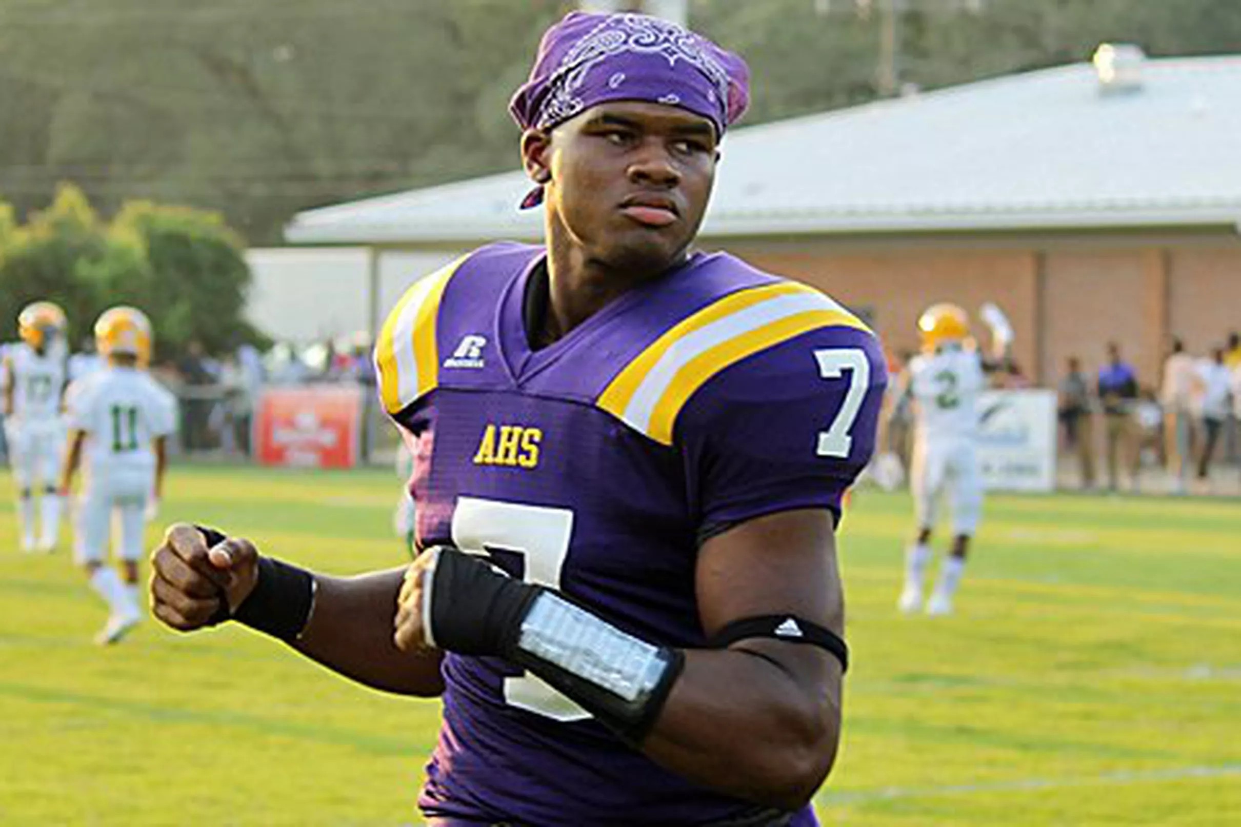 4-star WR Devonta Lee picks LSU