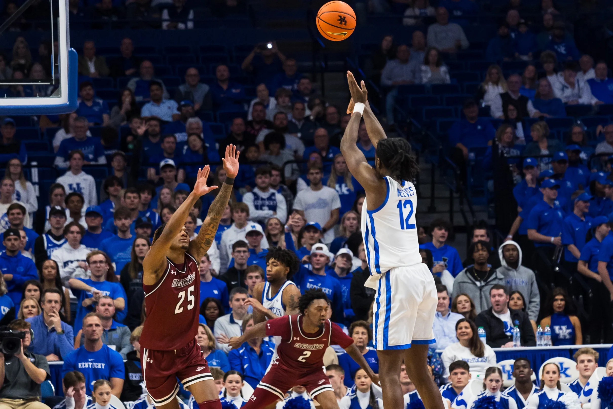 Will Antonio Reeves make a 3 in every game this season?