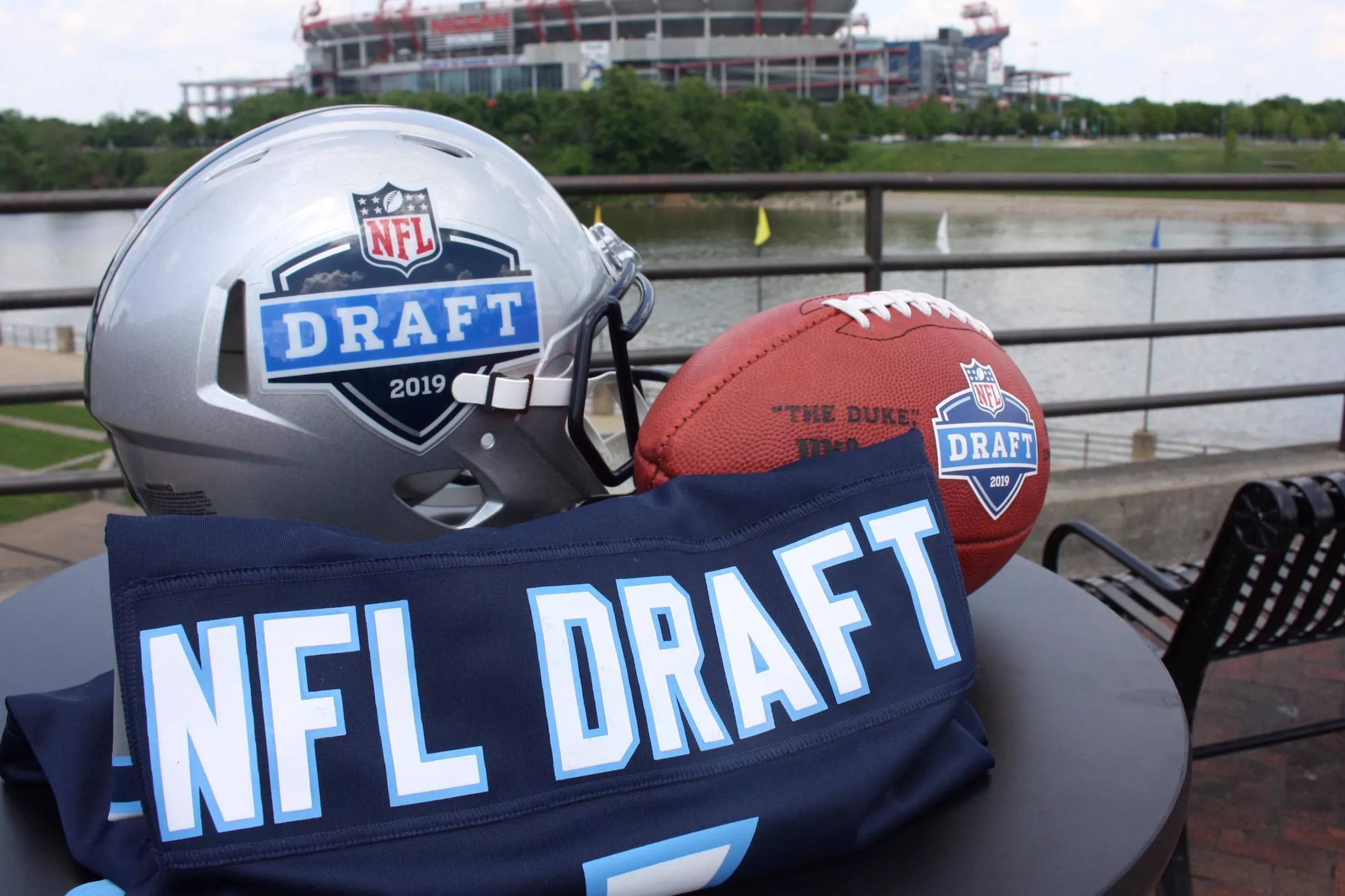 Thursday Quickies: NFL Draft Cats Edition