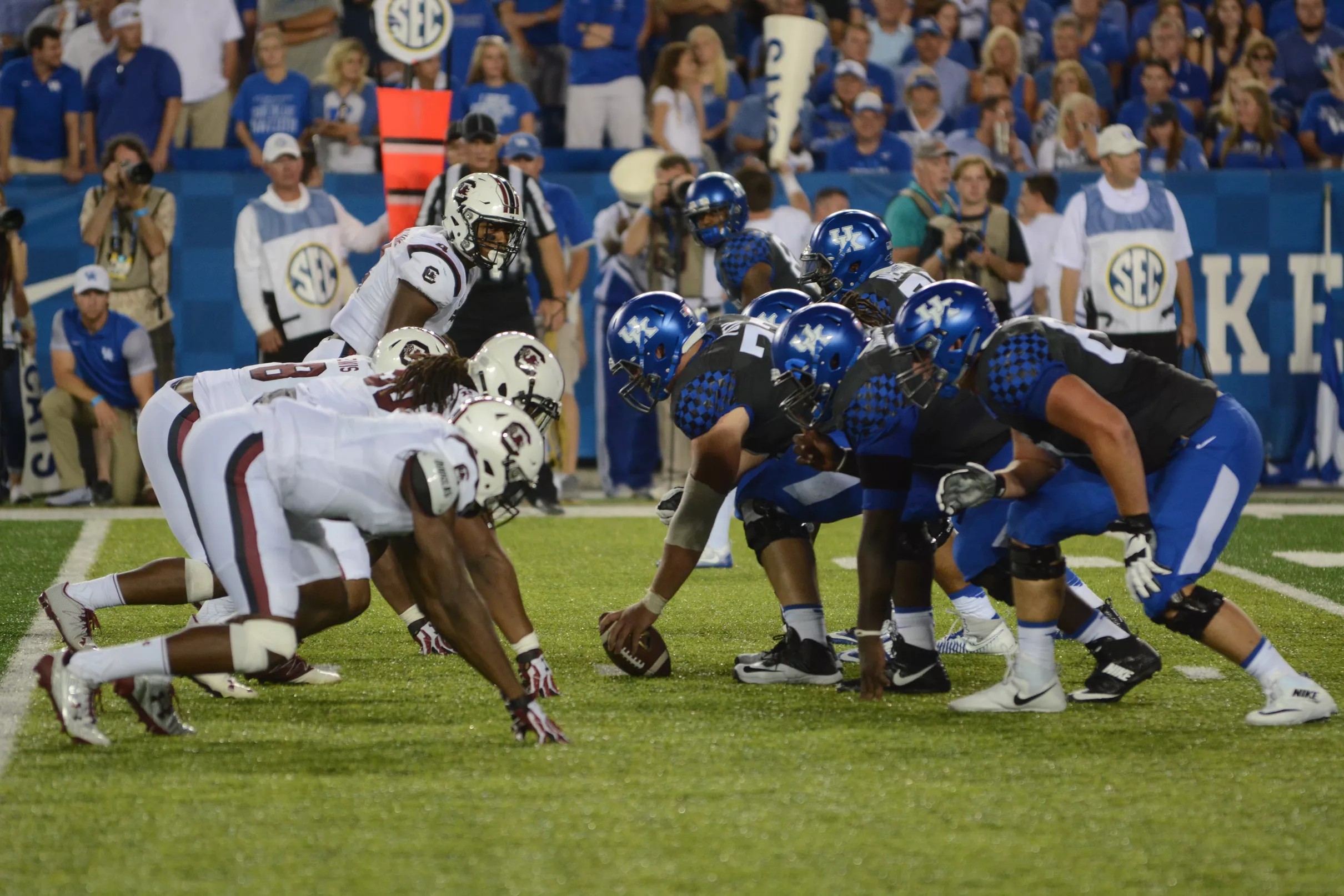 Kentucky Wildcats Football vs South Carolina Gamecocks Primer, Stats ...
