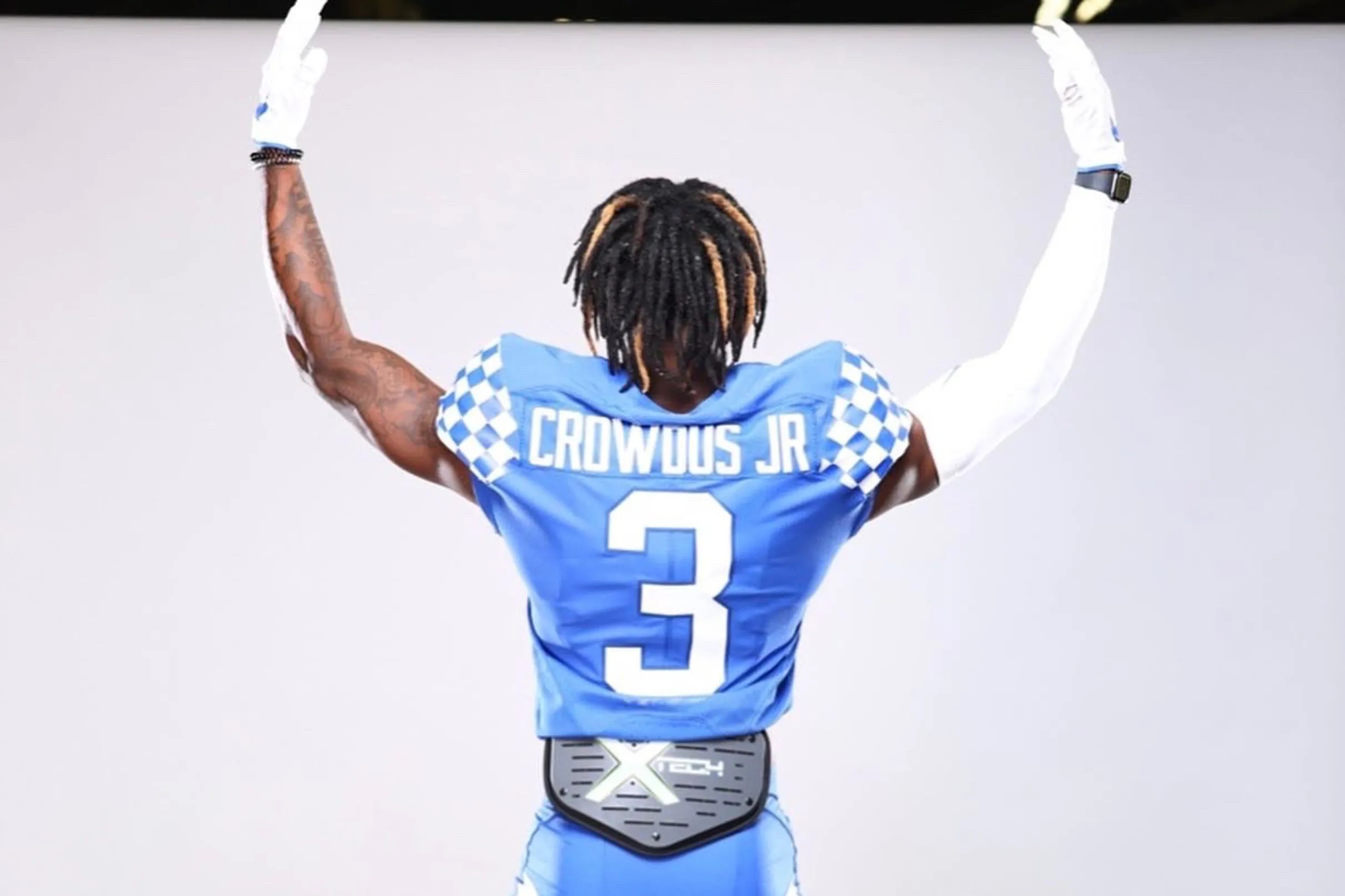 Dekel Crowdus has resumed practicing