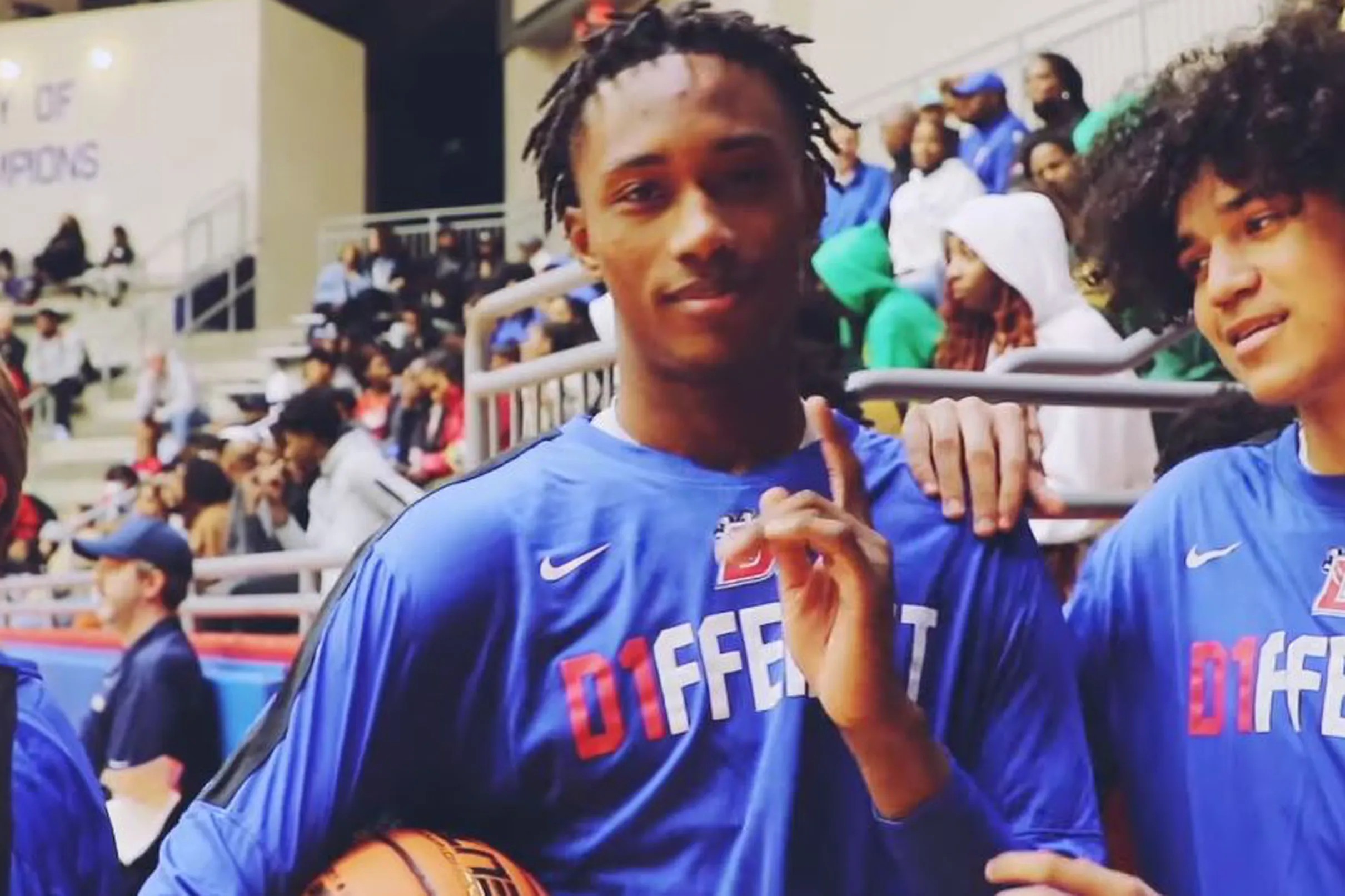 Ron Holland offered by Kentucky