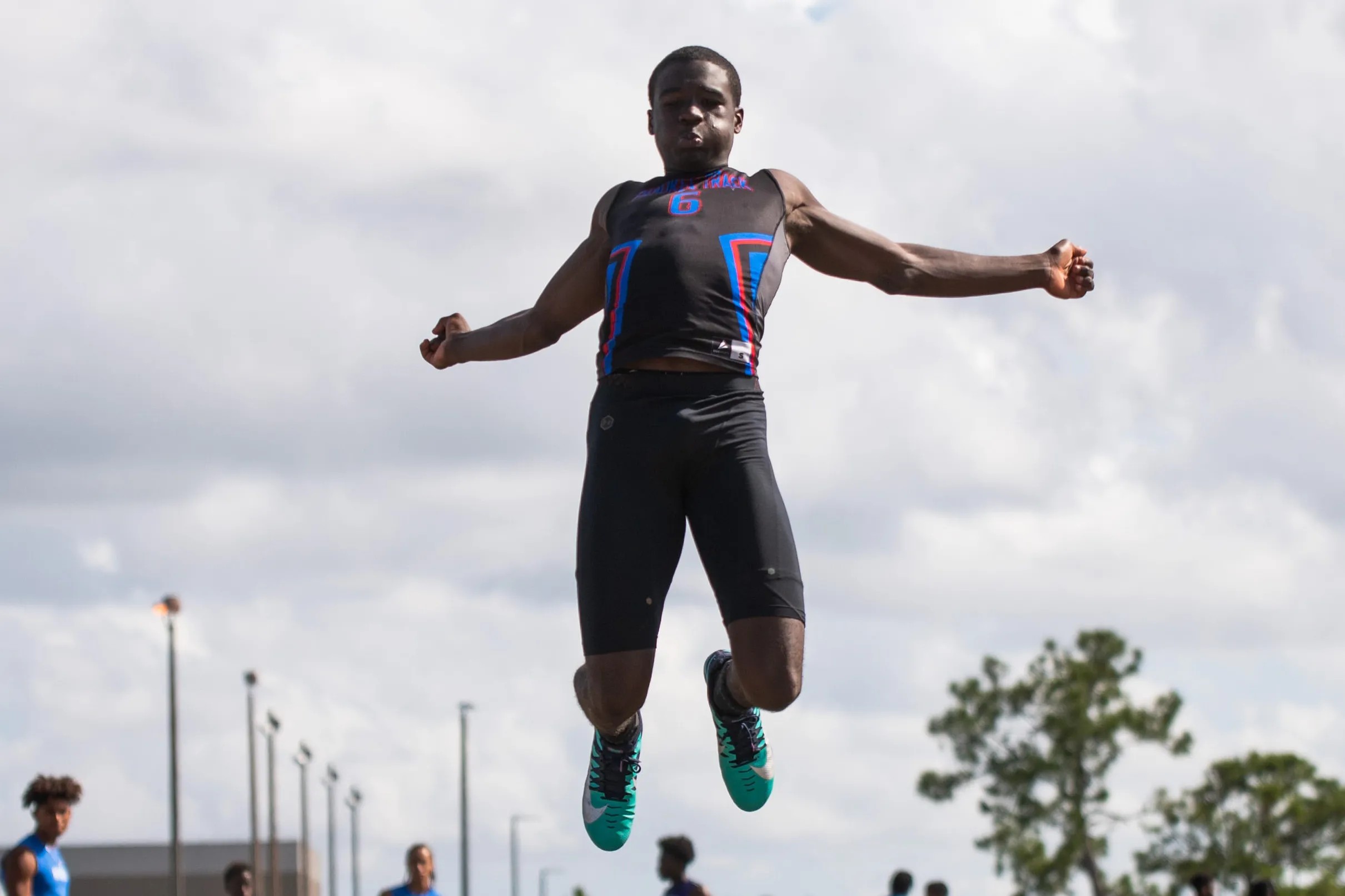 4-star WR Hardley Gilmore commits to Kentucky