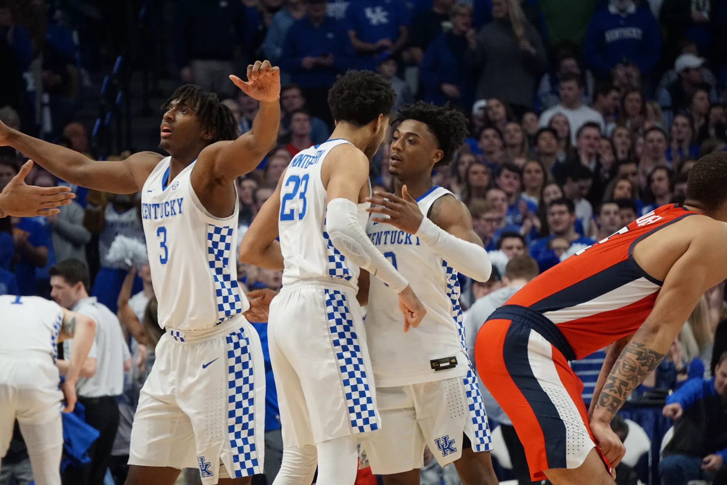 Where Kentucky stands in new college basketball rankings