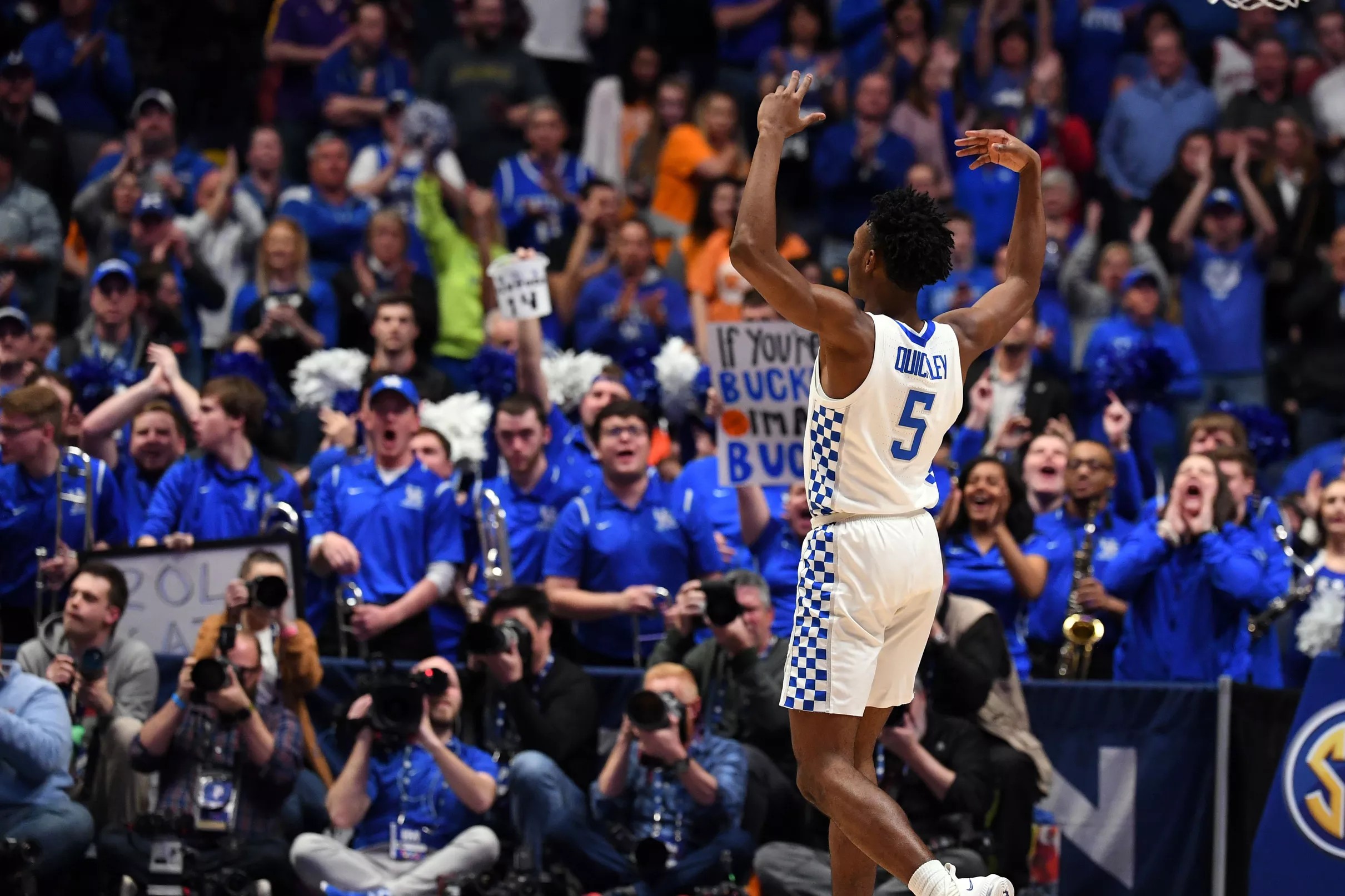 Saturday Quickies: Beat Tennessee Edition