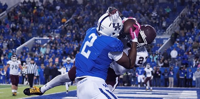 Kentucky Loses Wide Receiver Dorian Baker to Significant Ankle Injury