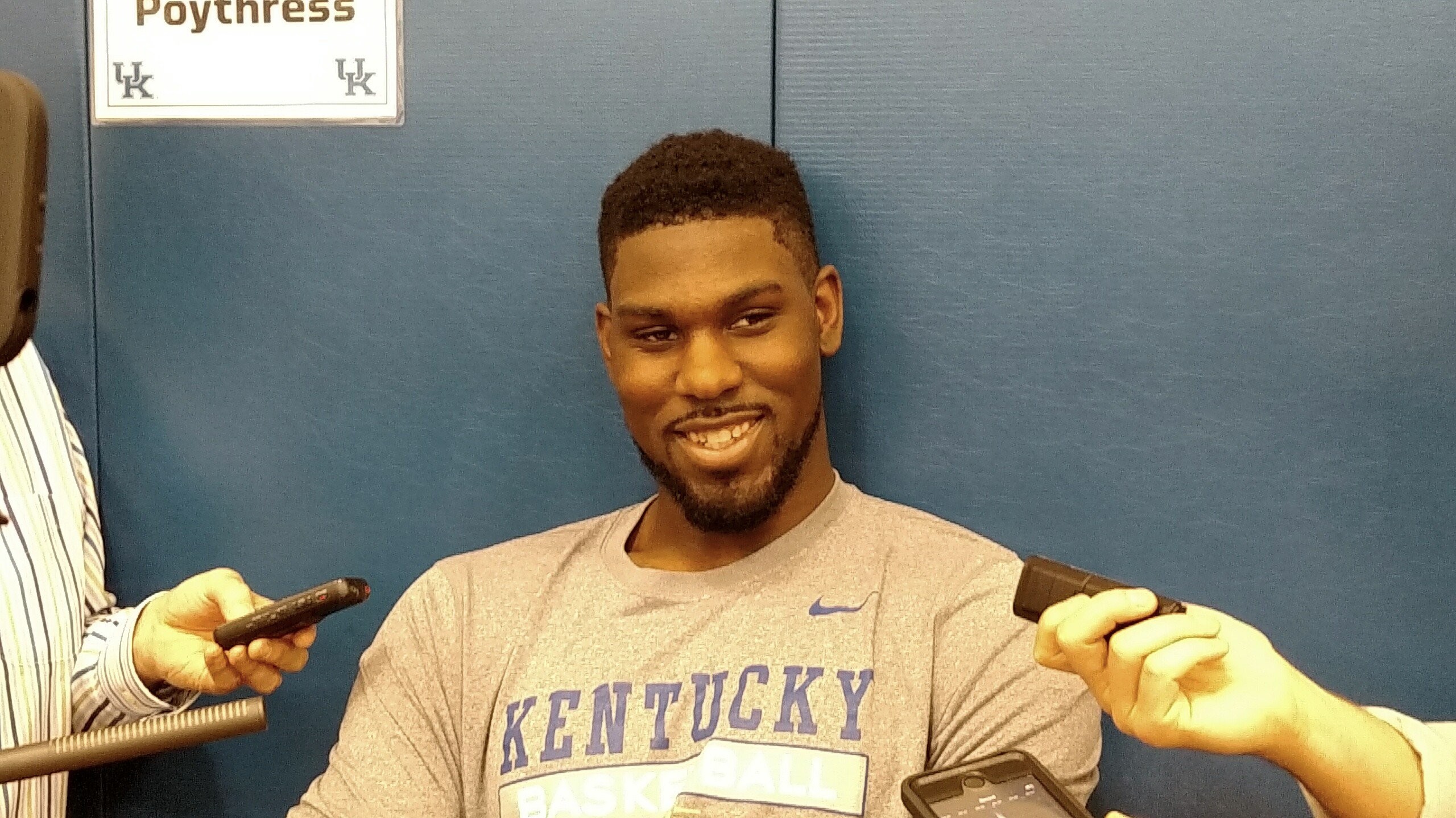 Joe B. Hall Receives a Mural in Cynthiana