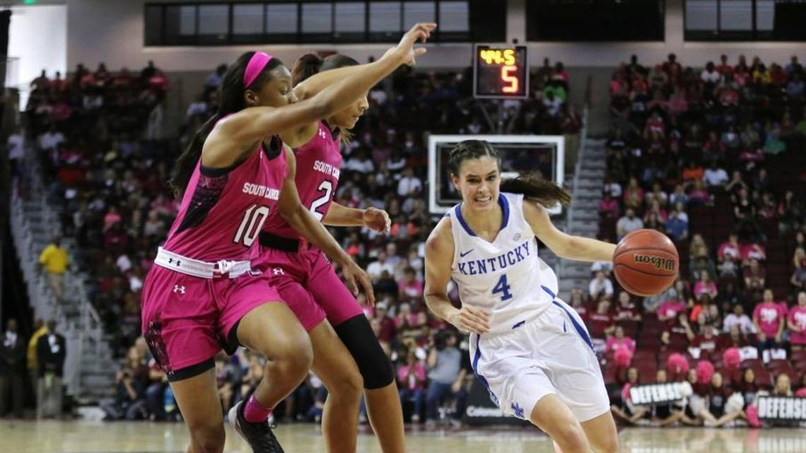 Maci Morris joins select company, but UK women fall at No. 8 South Carolina